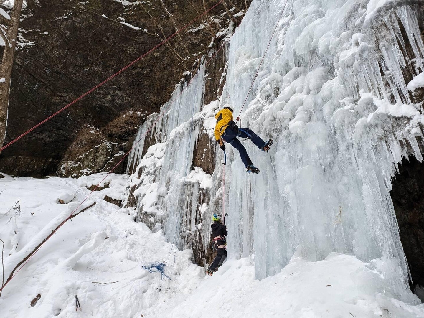 2023シーズンお初Ice Climbing 大峯ブライダル--2023-02-01 / 勇次さんの観音峯山・大普賢岳・山上ヶ岳・稲村ヶ岳の活動日記 | YAMAP / ヤマップ
