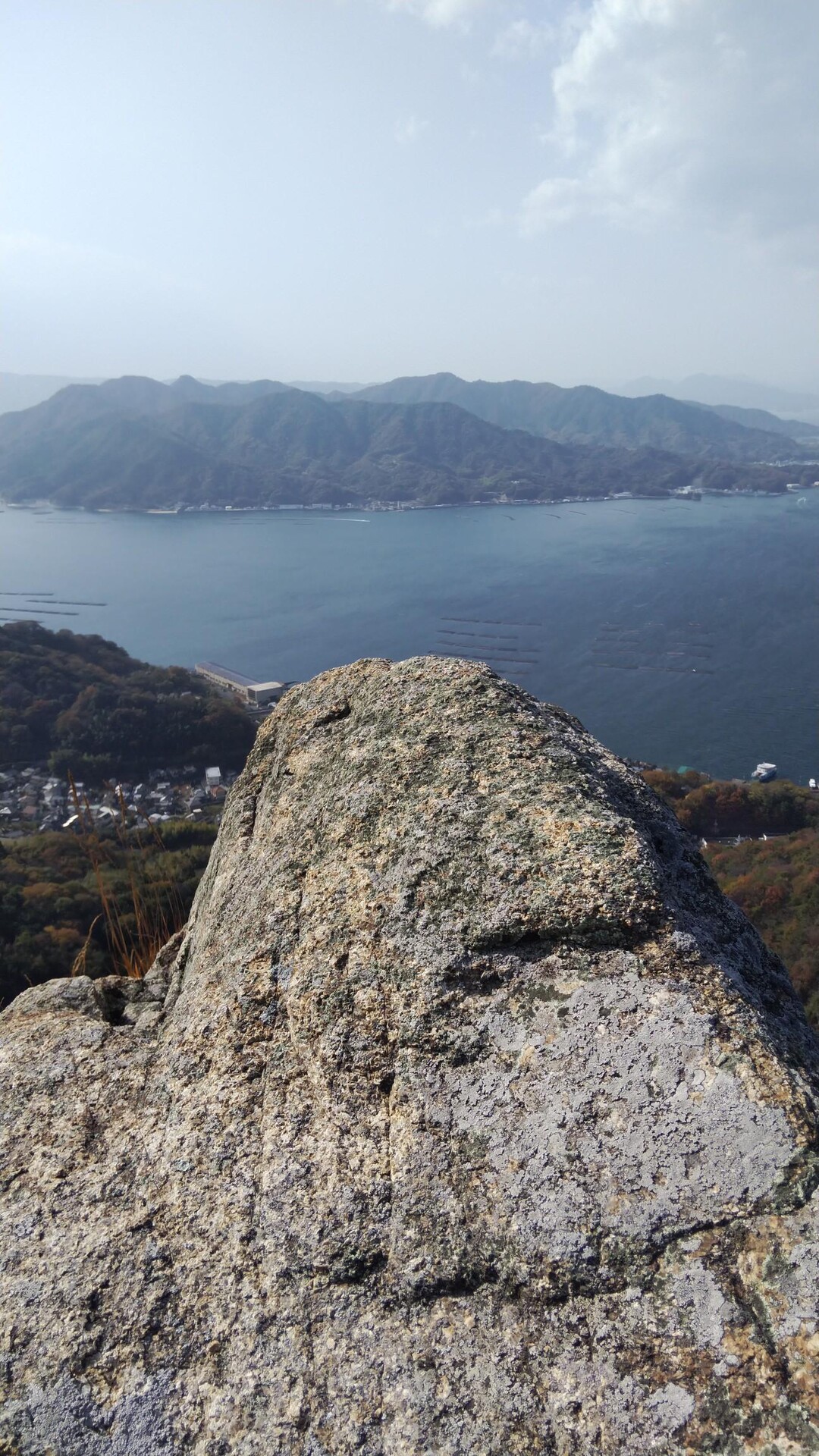 佐伯権現山 / Mitz@さんの鉢巻山・烏帽子岩山・灰ヶ峰の活動データ | YAMAP / ヤマップ