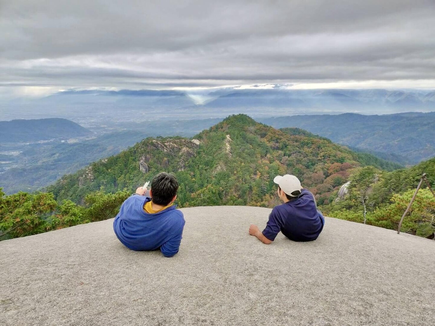 紅葉を見に昇仙峡と白砂山へ / ken-sukeさんの弥三郎岳（羅漢寺山）の活動データ | YAMAP / ヤマップ