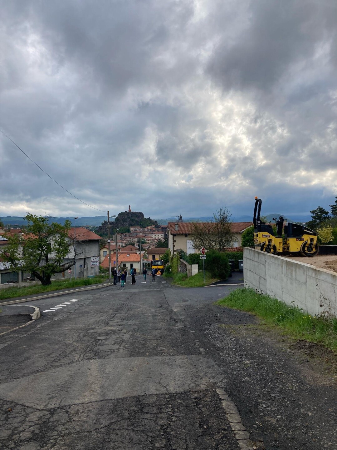 Bon Chemin #1, le puy-en-velay からst-privat-d’allier / kazoo さんのウォーキングの活動日記 | YAMAP / ヤマップ