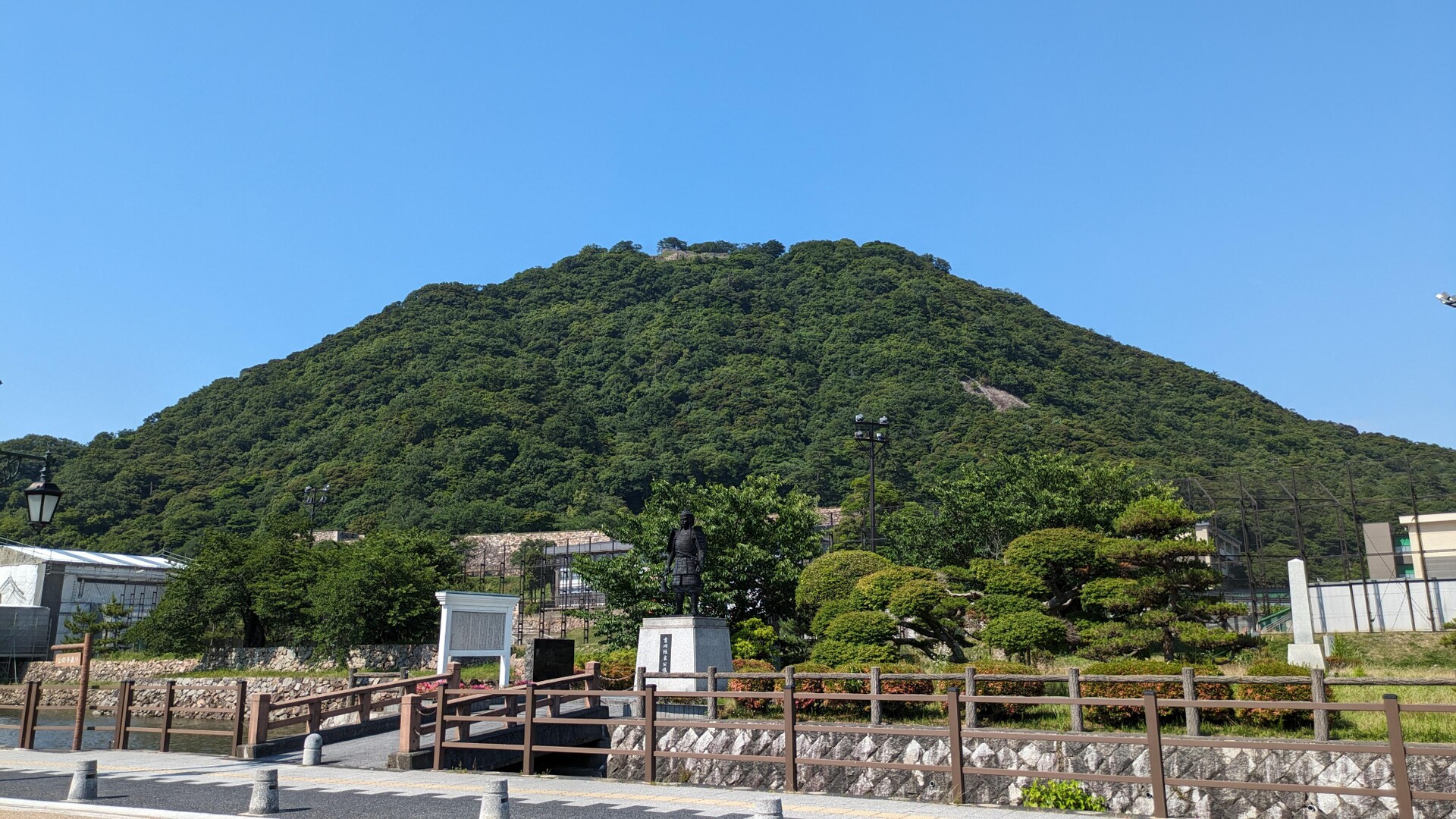 久松山から本陣山 / ヨッシー1956さんの久松山・本陣山・摩尼山の活動データ | YAMAP / ヤマップ