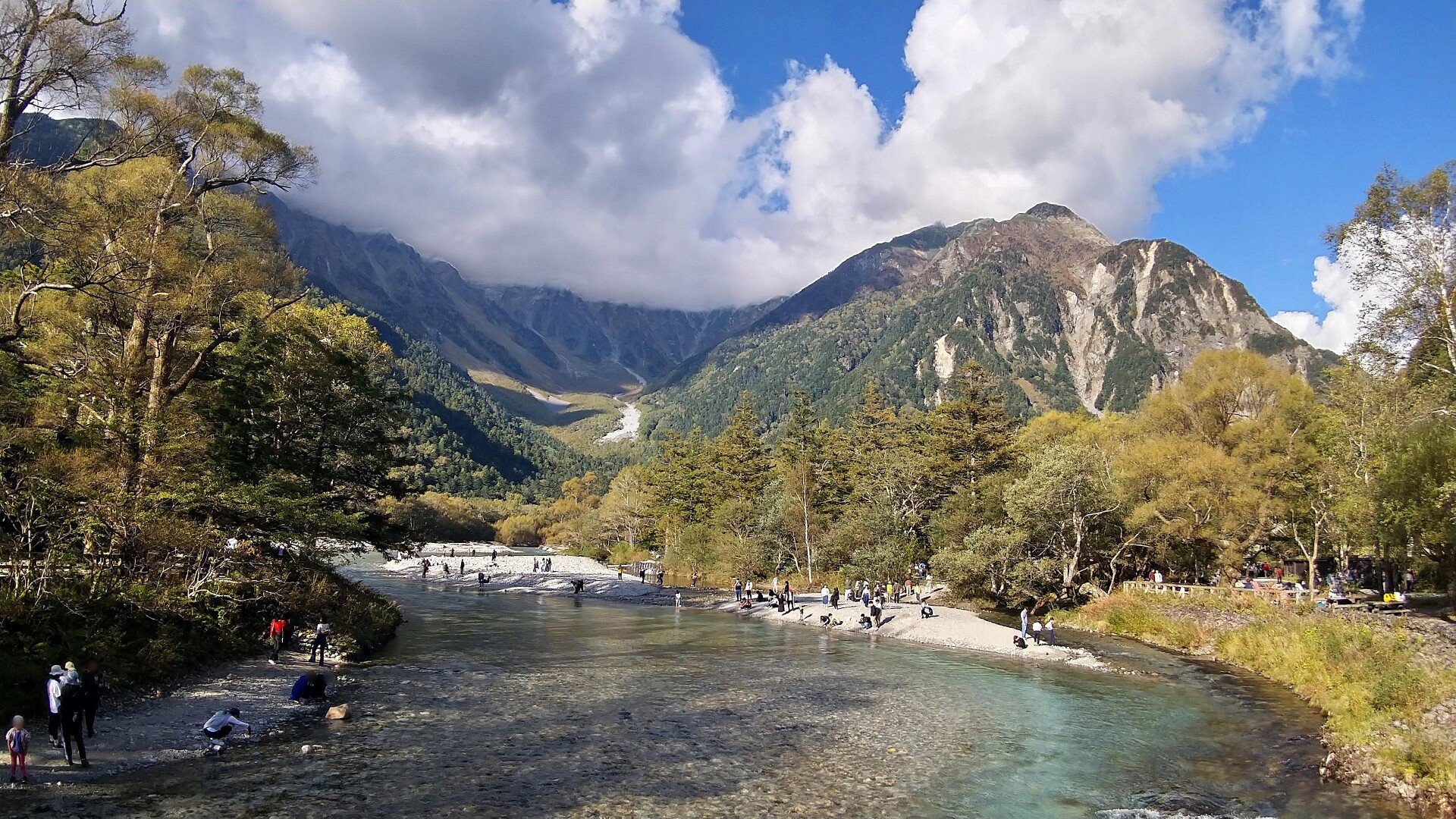 20241013 上高地 with Wife / nnagadamamafiさんの槍ヶ岳・穂高岳・上高地の活動データ | YAMAP / ヤマップ