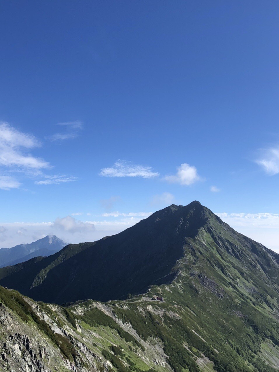 広河内岳・農鳥岳・農鳥岳（西農鳥岳）・間ノ岳・中白根山・北岳 / oiさんの北岳・間ノ岳・農鳥岳の活動日記 | YAMAP / ヤマップ