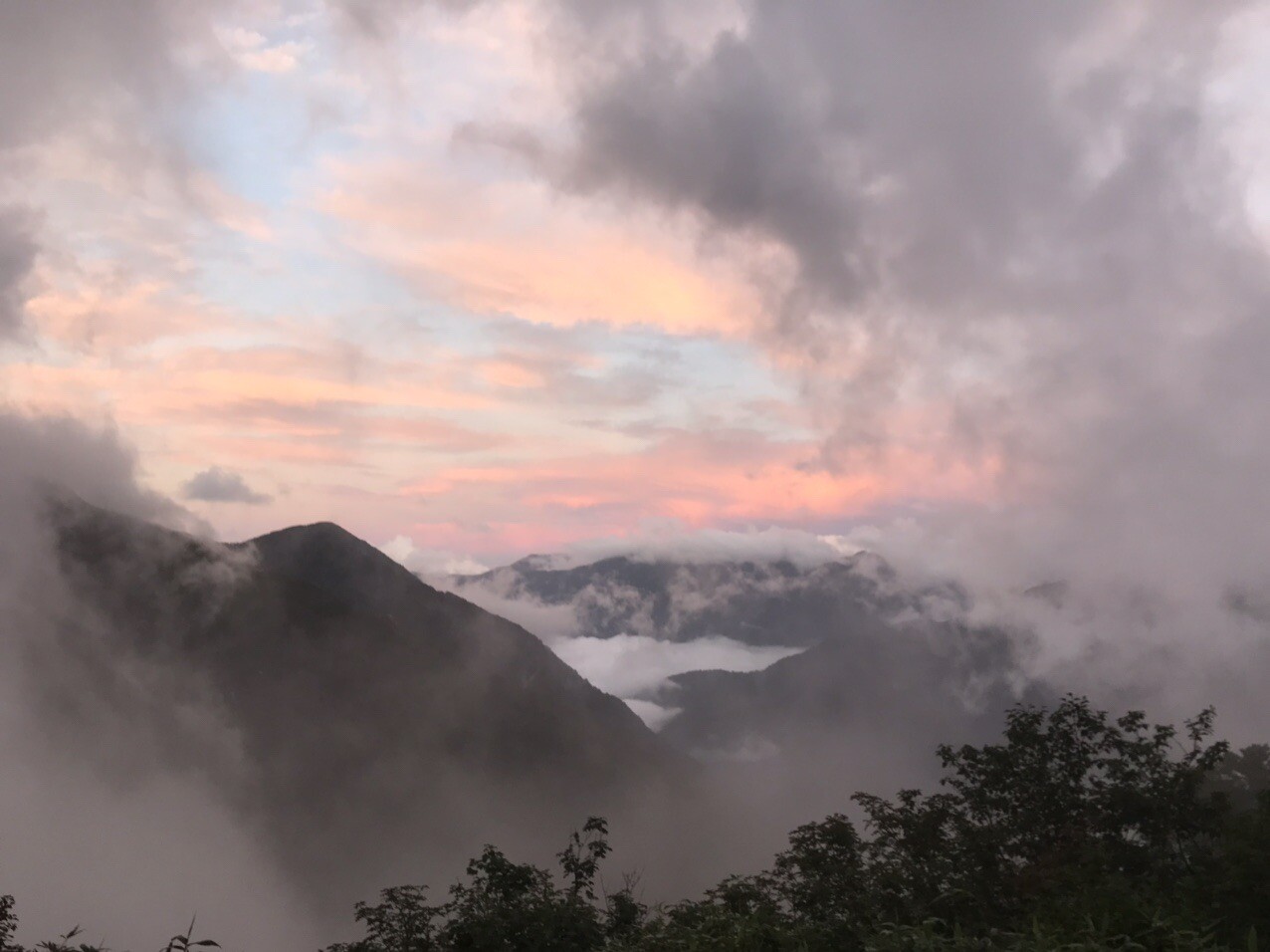 薬師岳登山1日目浄土山・龍王岳・獅子岳・鳶山・越中沢岳・スゴノ頭 ちじさんの立山・雄山・浄土山の活動データ Yamap ヤマップ