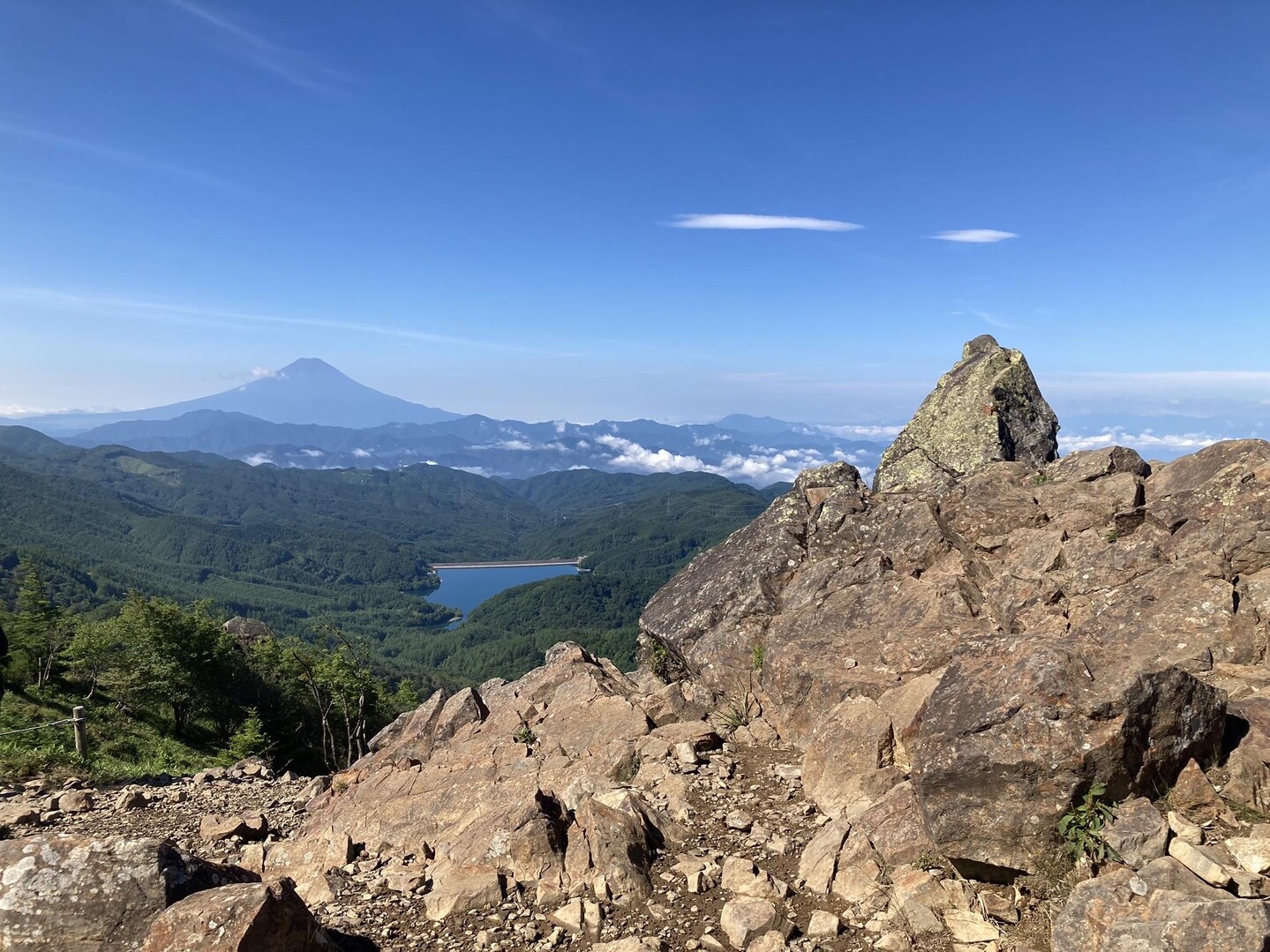 大菩薩嶺・妙見ノ頭・親不知ノ頭・熊沢山・天狗棚山 / KI KIさんの大菩薩嶺・鶏冠山・大マテイ山の活動データ | YAMAP / ヤマップ