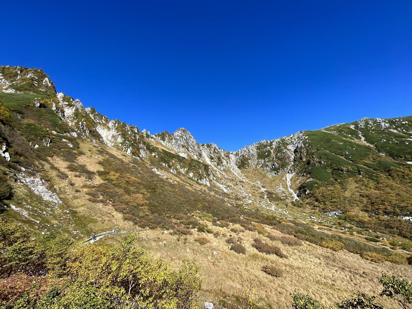 宝剣岳・中岳・木曽駒ヶ岳（西駒ヶ岳） / tea_thank you さんの木曽駒ヶ岳・空木岳・越百山の活動データ | YAMAP / ヤマップ