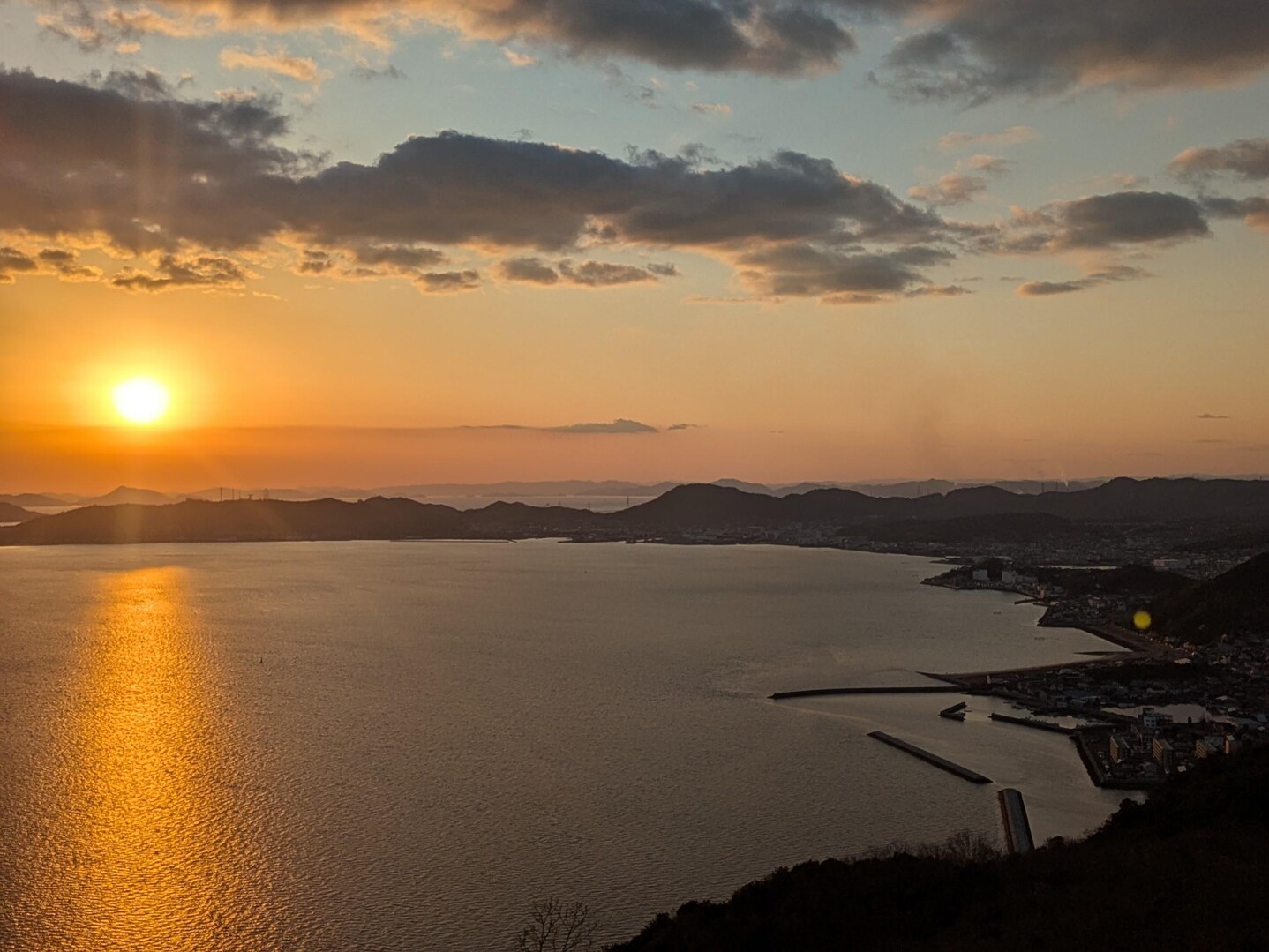 新割山（王子が岳）、ニコニコ岩 / kom.yさんの王子が岳・神登山・臥竜山の活動データ | YAMAP / ヤマップ