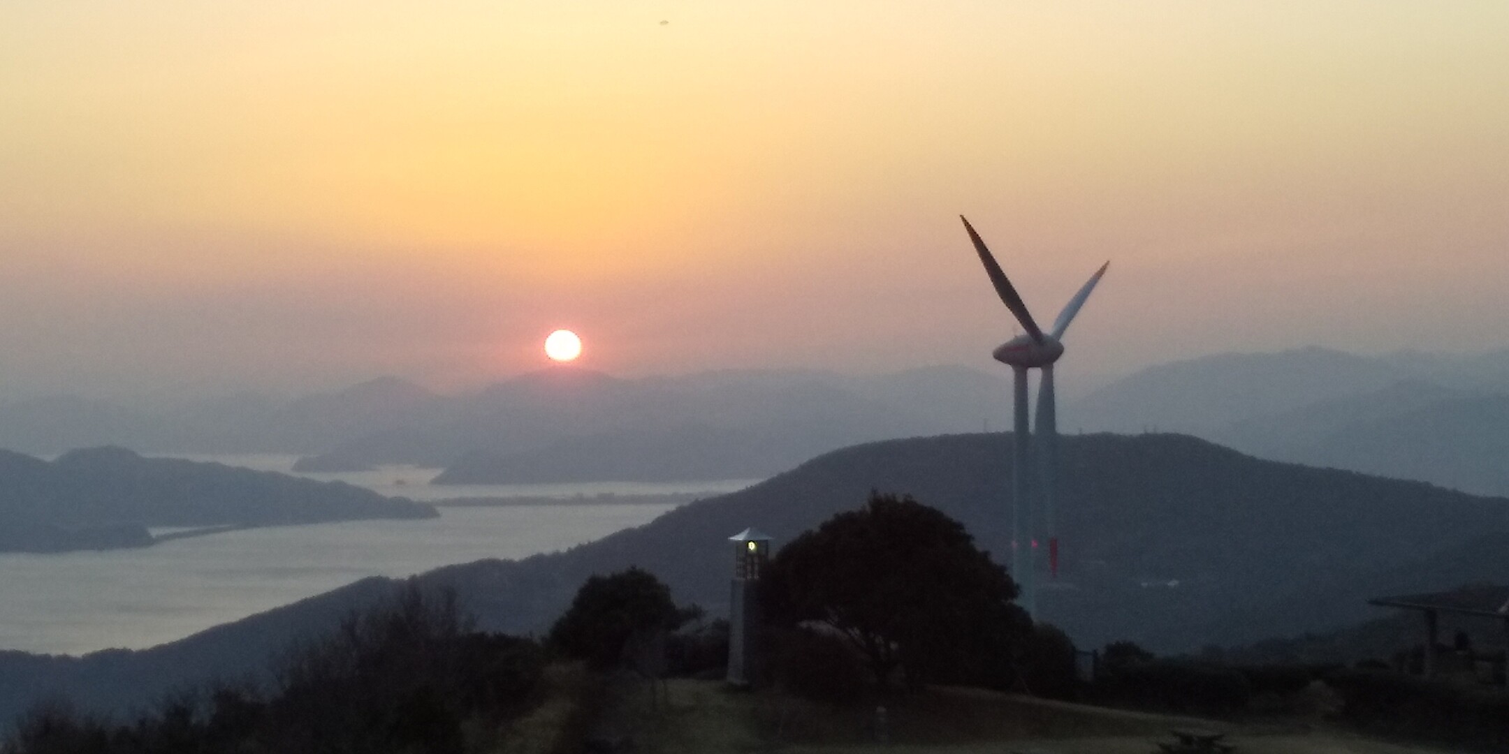 須佐高山へ行く前、油谷千畳敷で日の出をみ... / Ymarpyさんのモーメント | YAMAP / ヤマップ