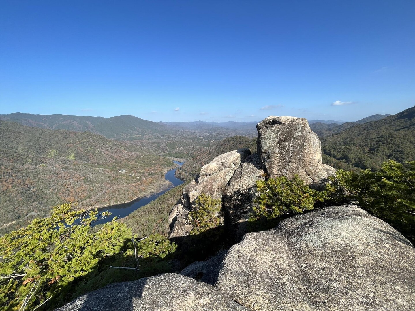冠岳・宝田山 / Sueさんさんの三倉岳・瓦小屋山の活動データ | YAMAP / ヤマップ
