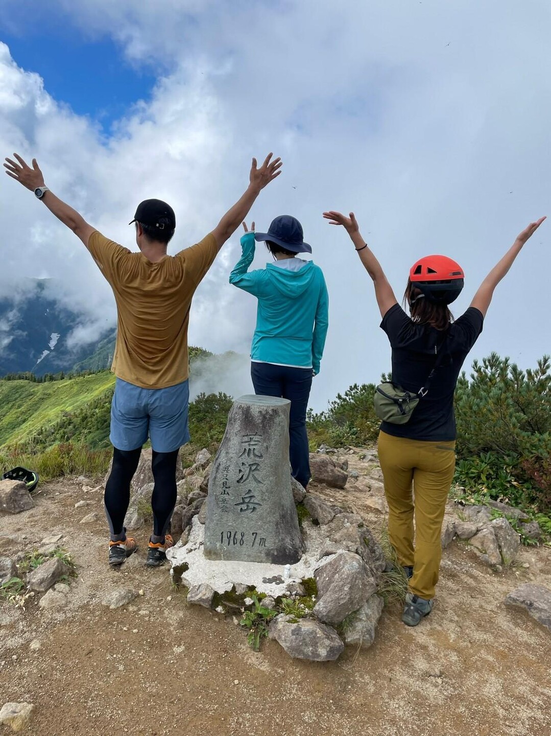「越後の穂高」荒沢岳に挑戦してきた💪 / AZU_YUMIさんの越後駒ヶ岳・八海山・荒沢岳の活動データ | YAMAP / ヤマップ