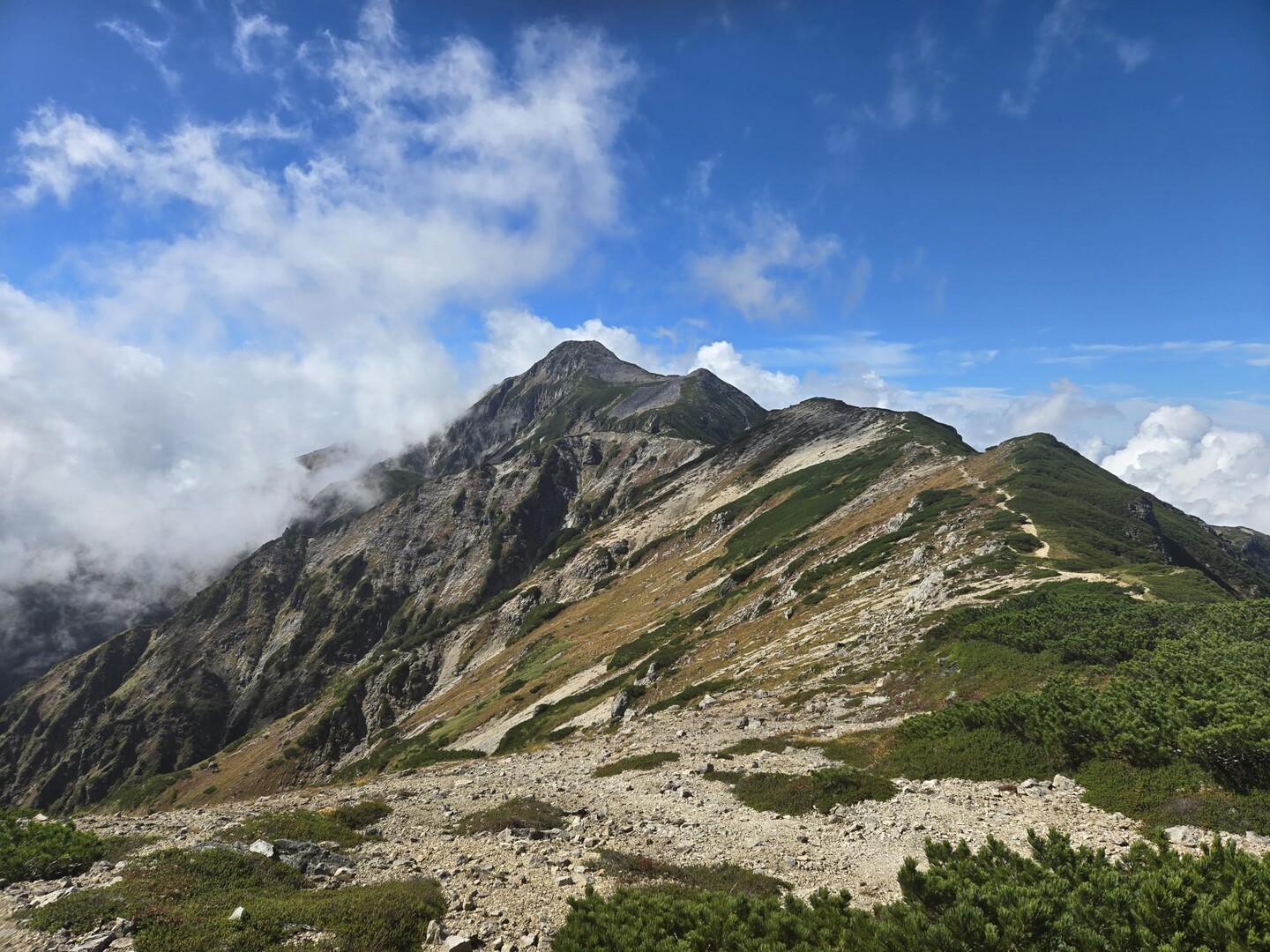 笠ヶ岳・抜戸岳 / Kojiさんの槍ヶ岳・穂高岳・上高地の活動データ | YAMAP / ヤマップ