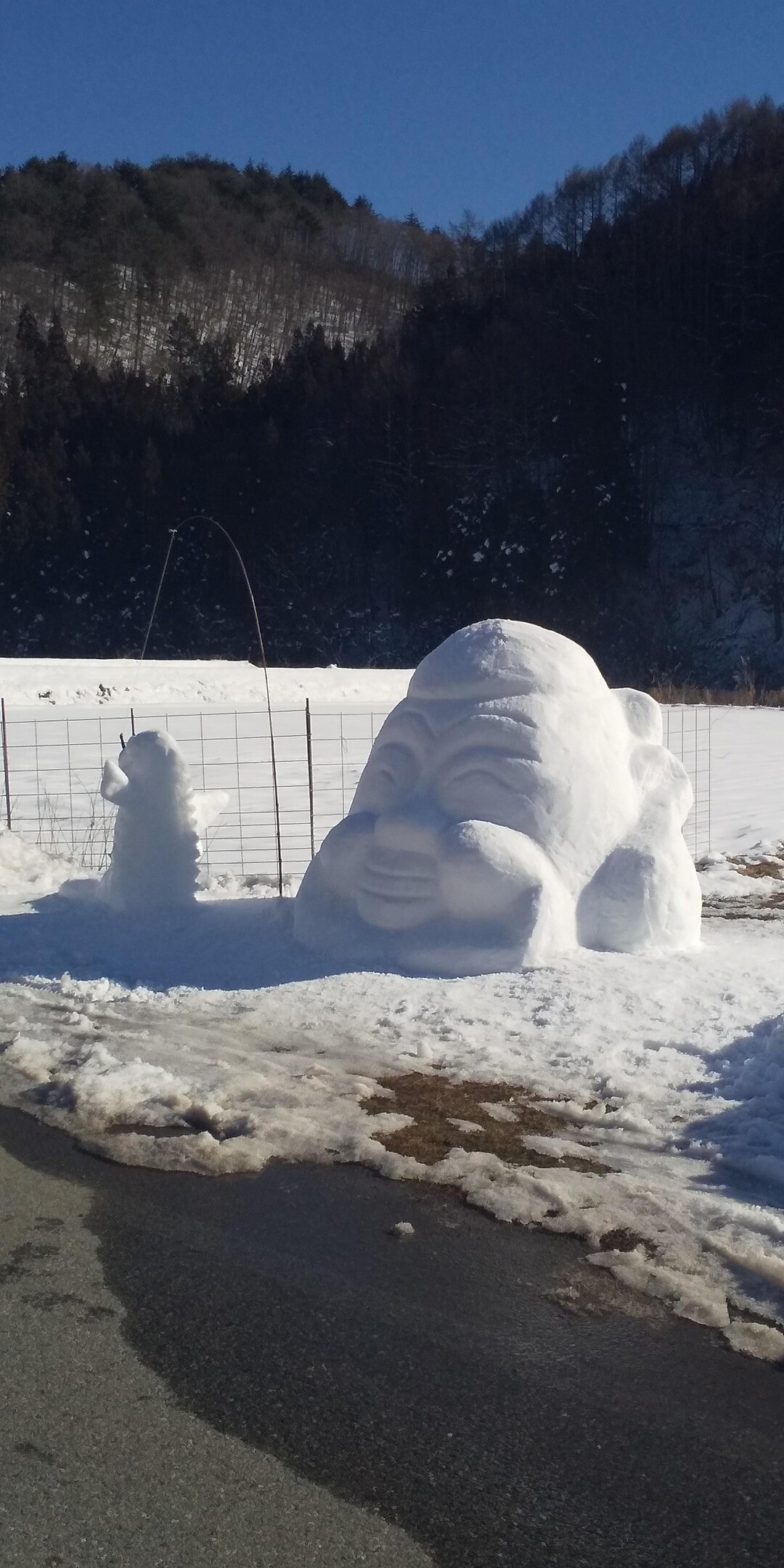 案山子exhibitionに雪像登場🤩... / nickさんのモーメント | YAMAP / ヤマップ