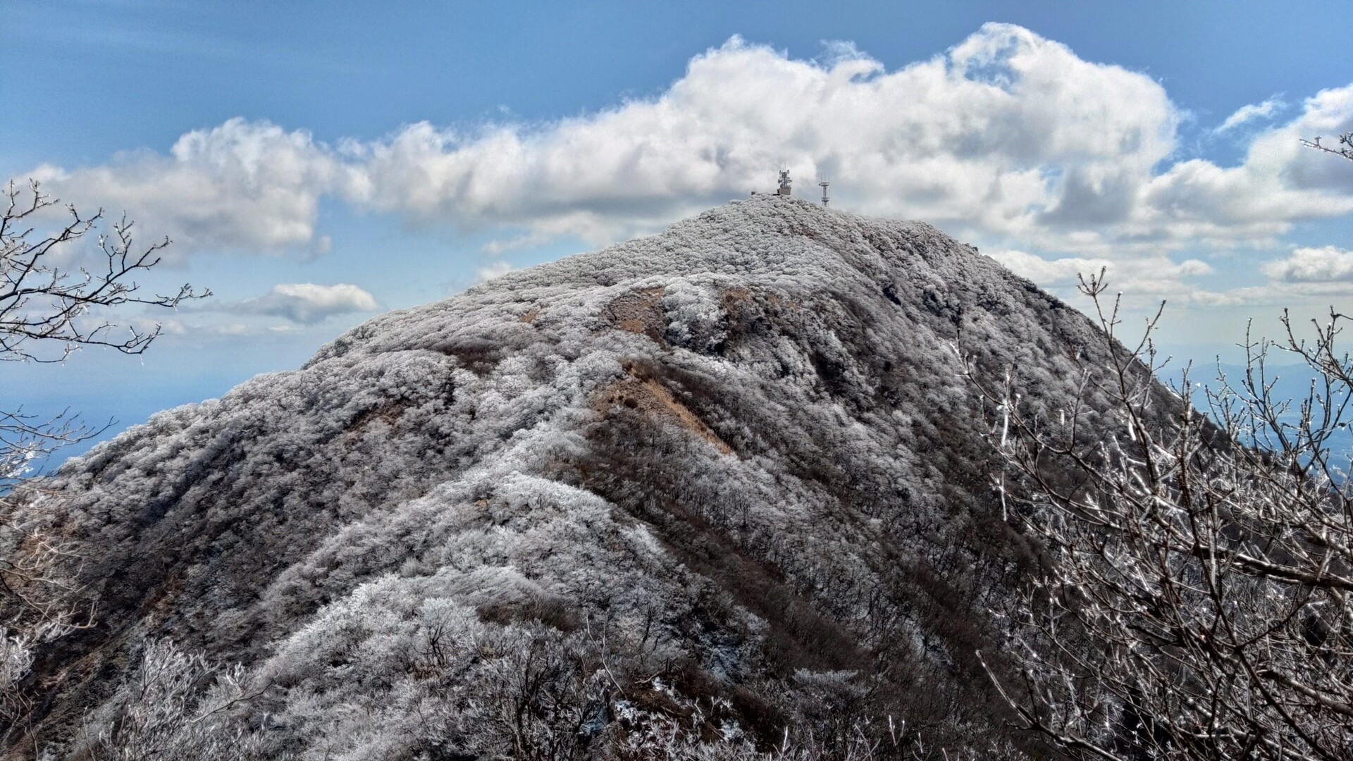 【日本百低山鶴見岳】YouTube登山チ... / 6Kのパンチョさんのモーメント | YAMAP / ヤマップ
