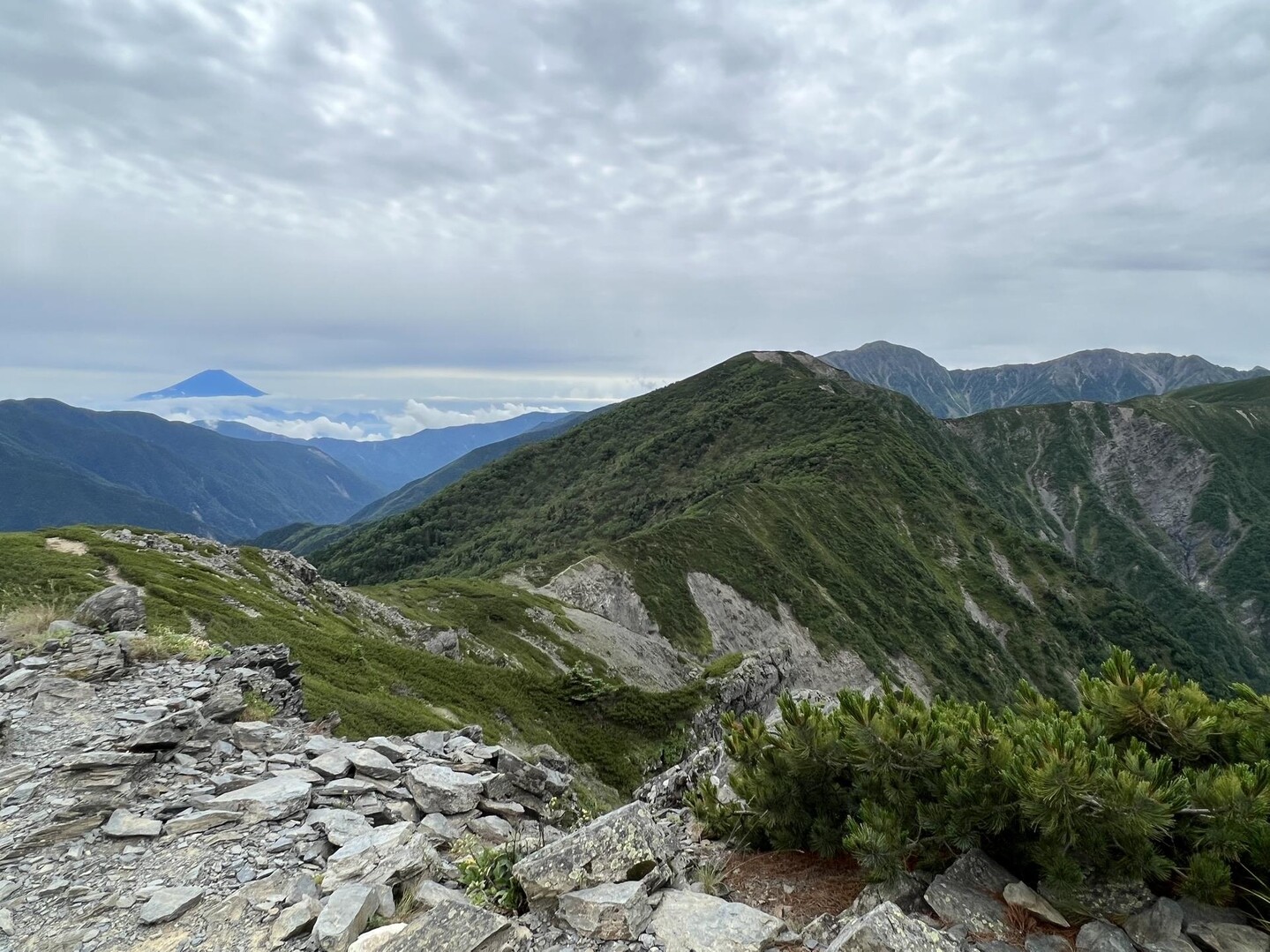 コンパスはいつも ほら南を指してる 8... / やなさんのモーメント | YAMAP / ヤマップ