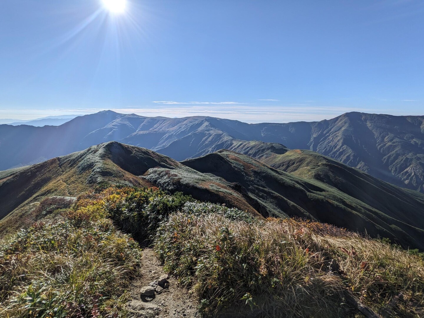 飯豊連峰 梶川峰〜大日杉 / haru.isoさんの飯豊山・大日岳・御西岳の活動データ | YAMAP / ヤマップ