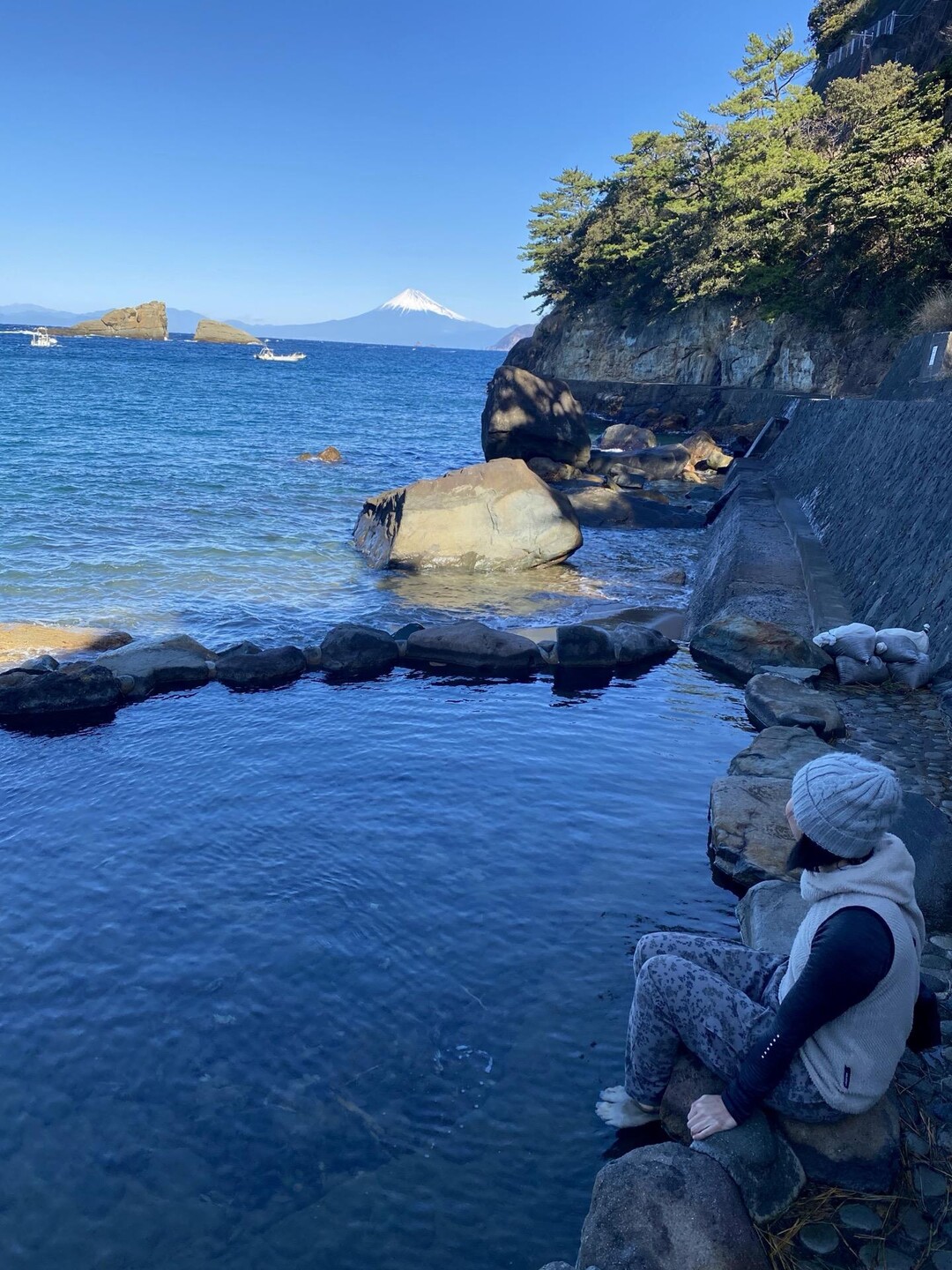 ♨️TODAY’S PICK♨️富士山viewの雲見海岸｢渚の足湯」 / Siさんの南伊豆町の活動データ | YAMAP / ヤマップ
