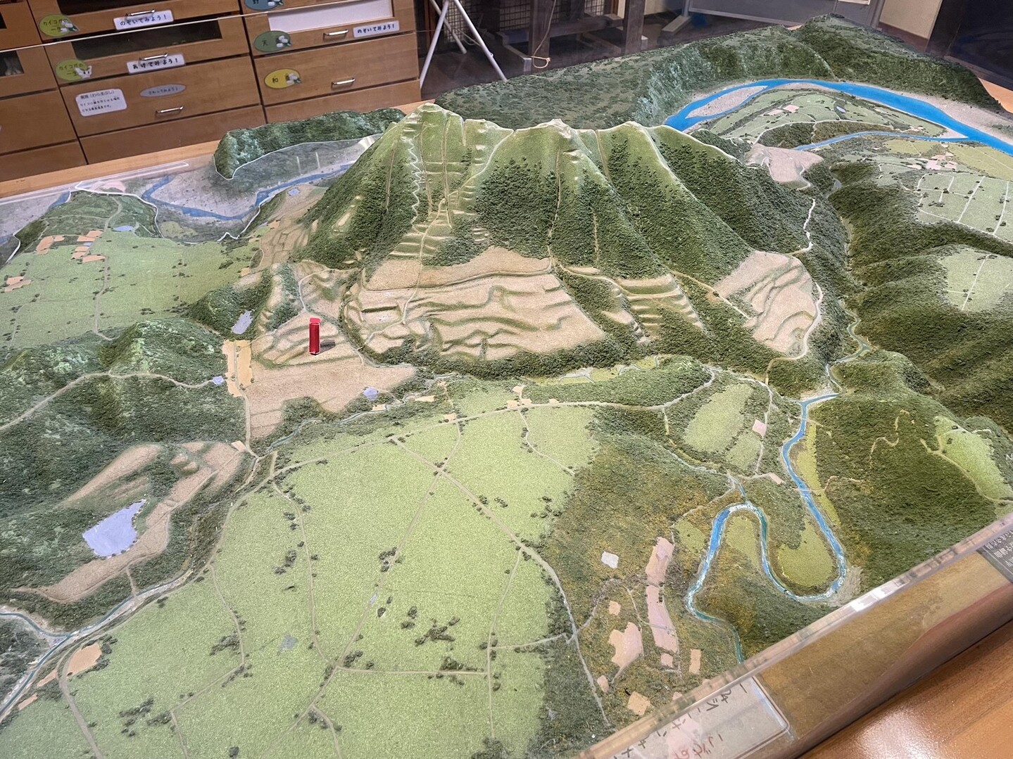 初沢城跡から拓大尾根を経て草戸山・峯の薬師〜津久井城山) / ykさんの高尾山・陣馬山・景信山の活動データ | YAMAP / ヤマップ