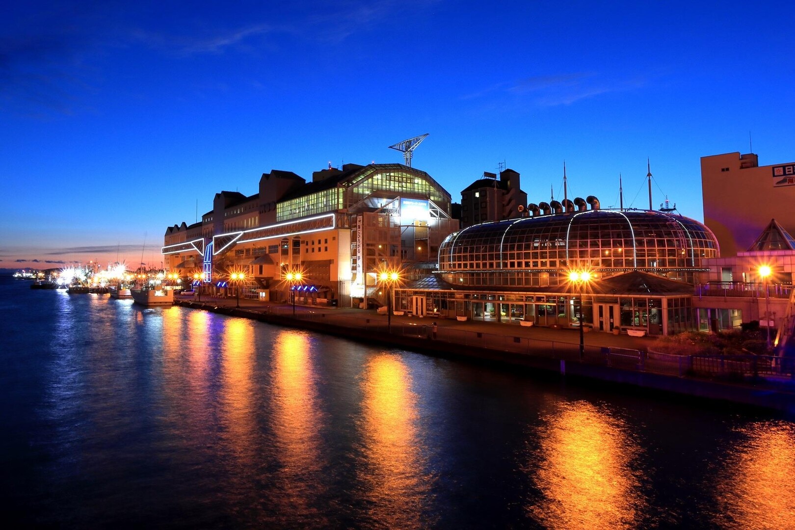 北海道の東 港町釧路の夜景を紹介します... / kojiyadさんのモーメント | YAMAP / ヤマップ