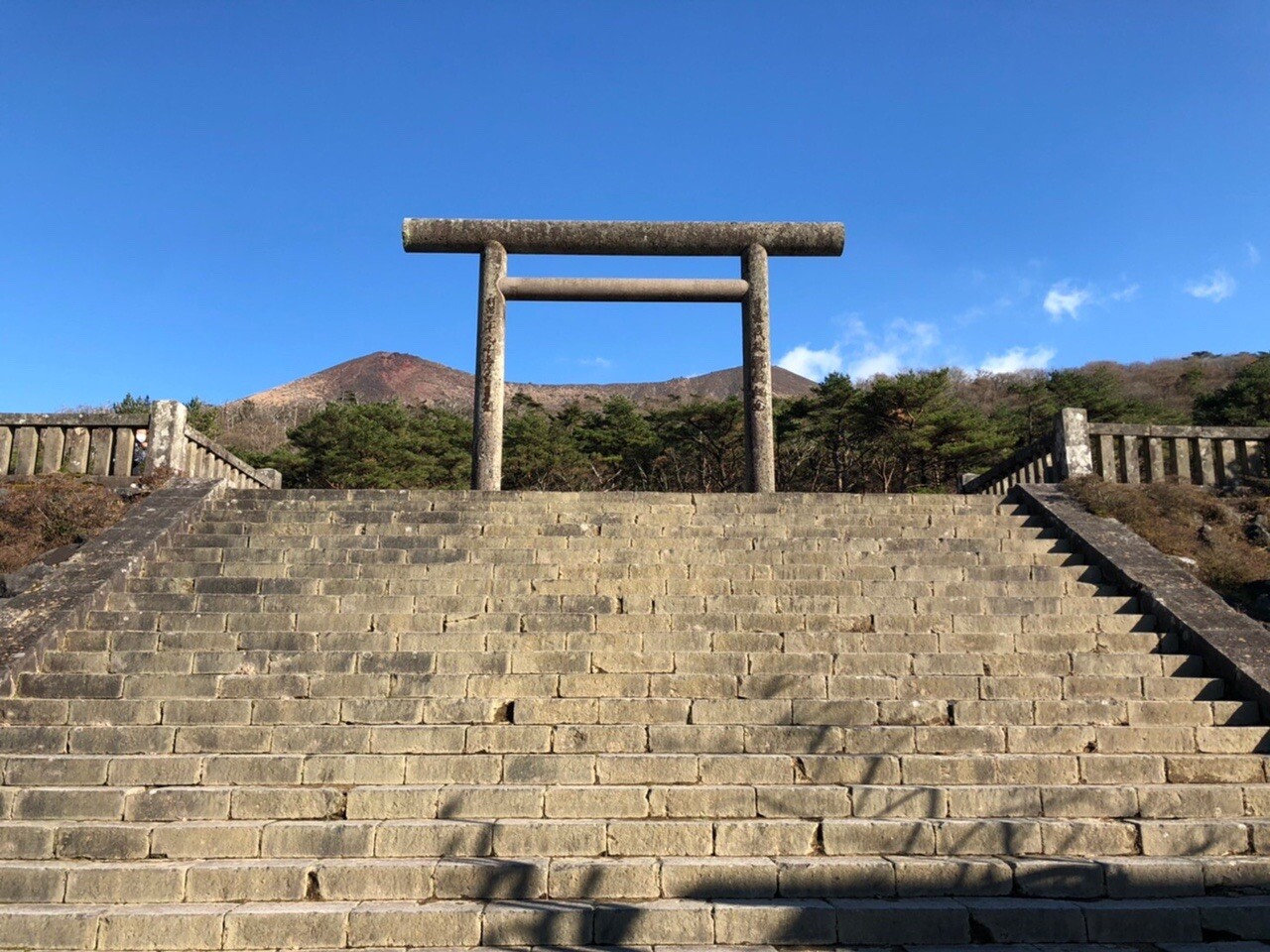御鉢・高千穂峰（霧島山） まささんの霧島山・韓国岳・高千穂峰・夷守岳・烏帽子岳の活動データ Yamap ヤマップ