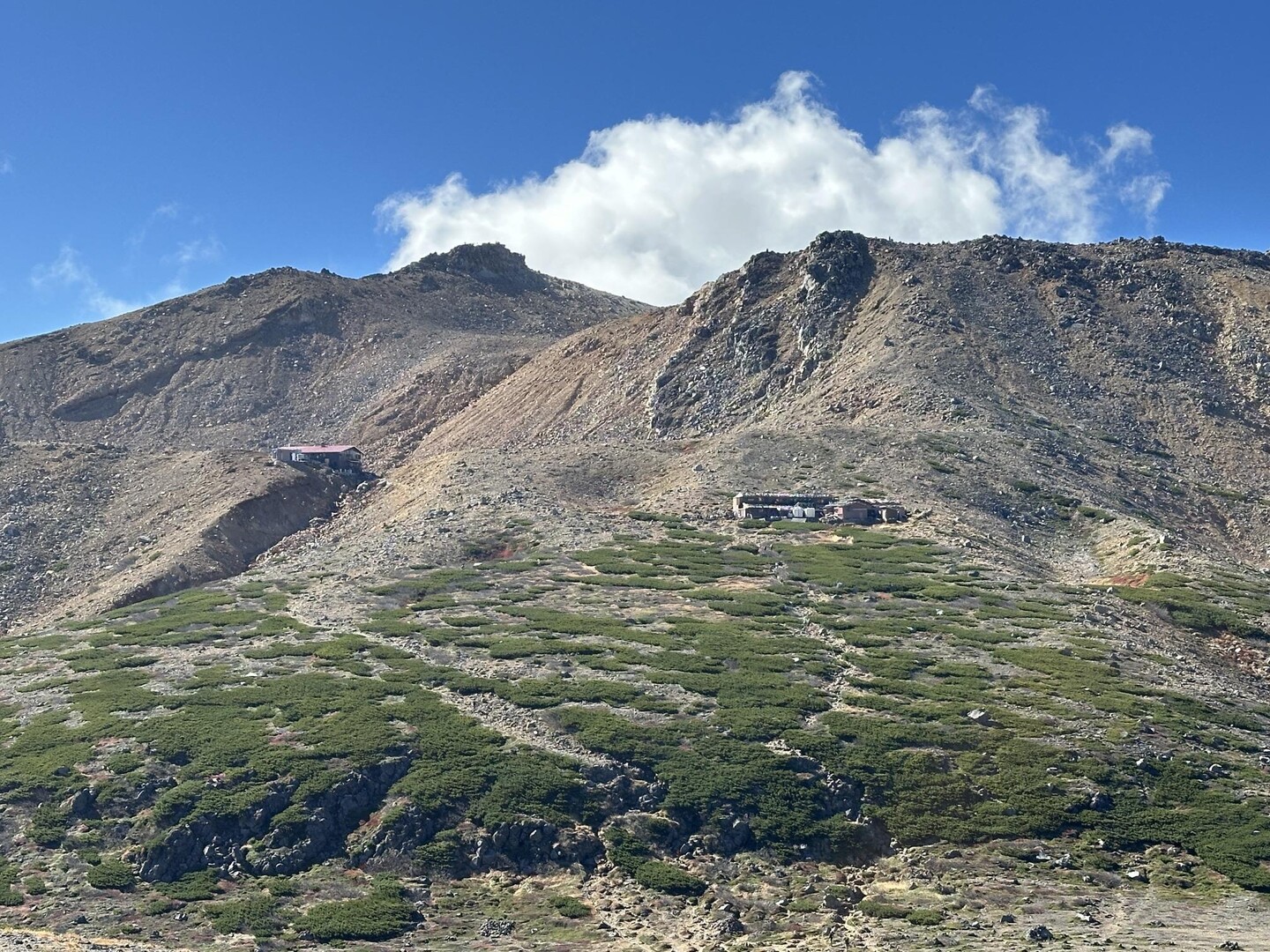 秋晴れの御嶽山🍁⠜ / sakuramtさんの御嶽山・継子岳・摩利支天山の活動データ | YAMAP / ヤマップ