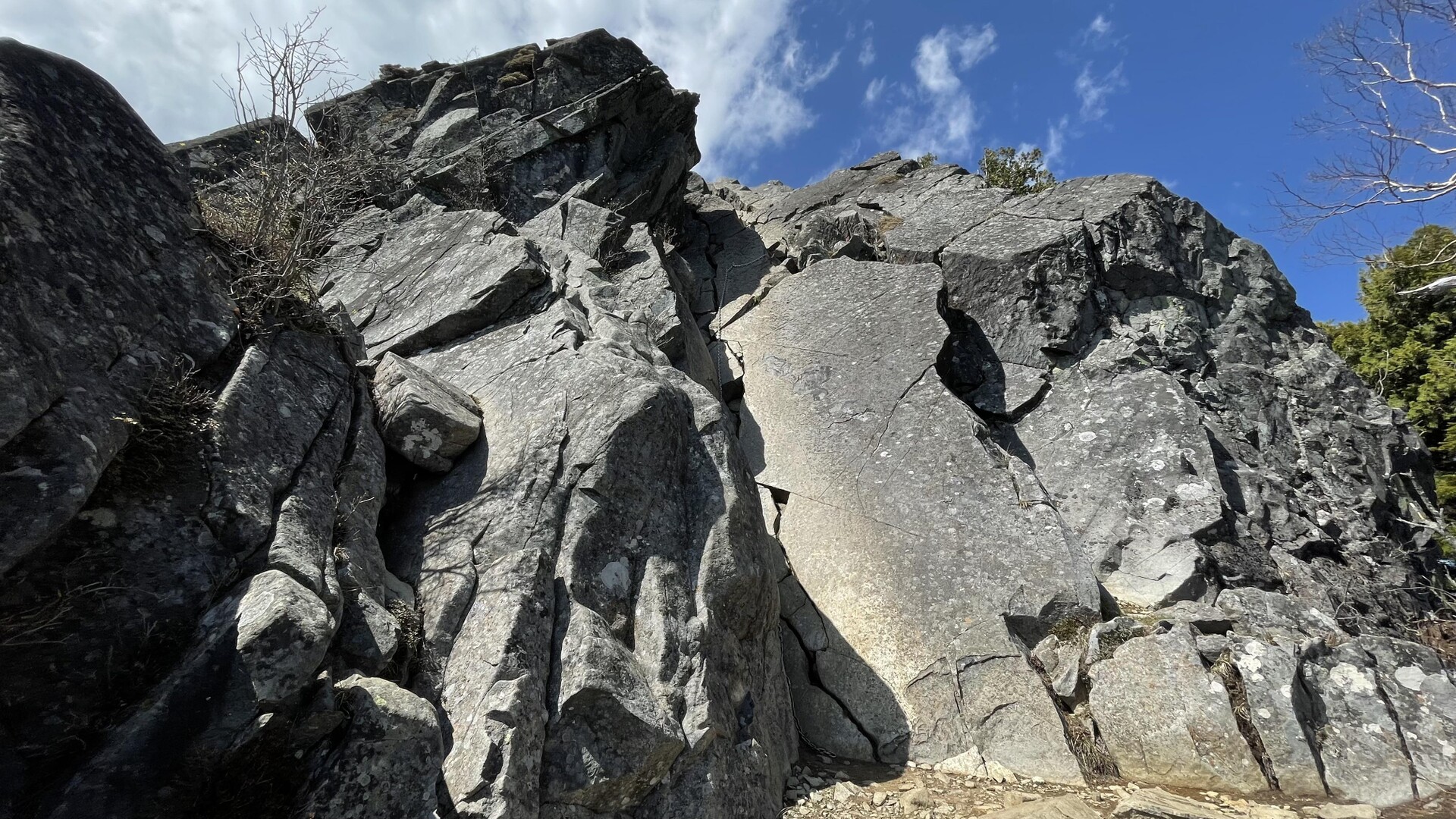 乾徳山 / dK_Kbさんの乾徳山・黒金山の活動データ | YAMAP / ヤマップ