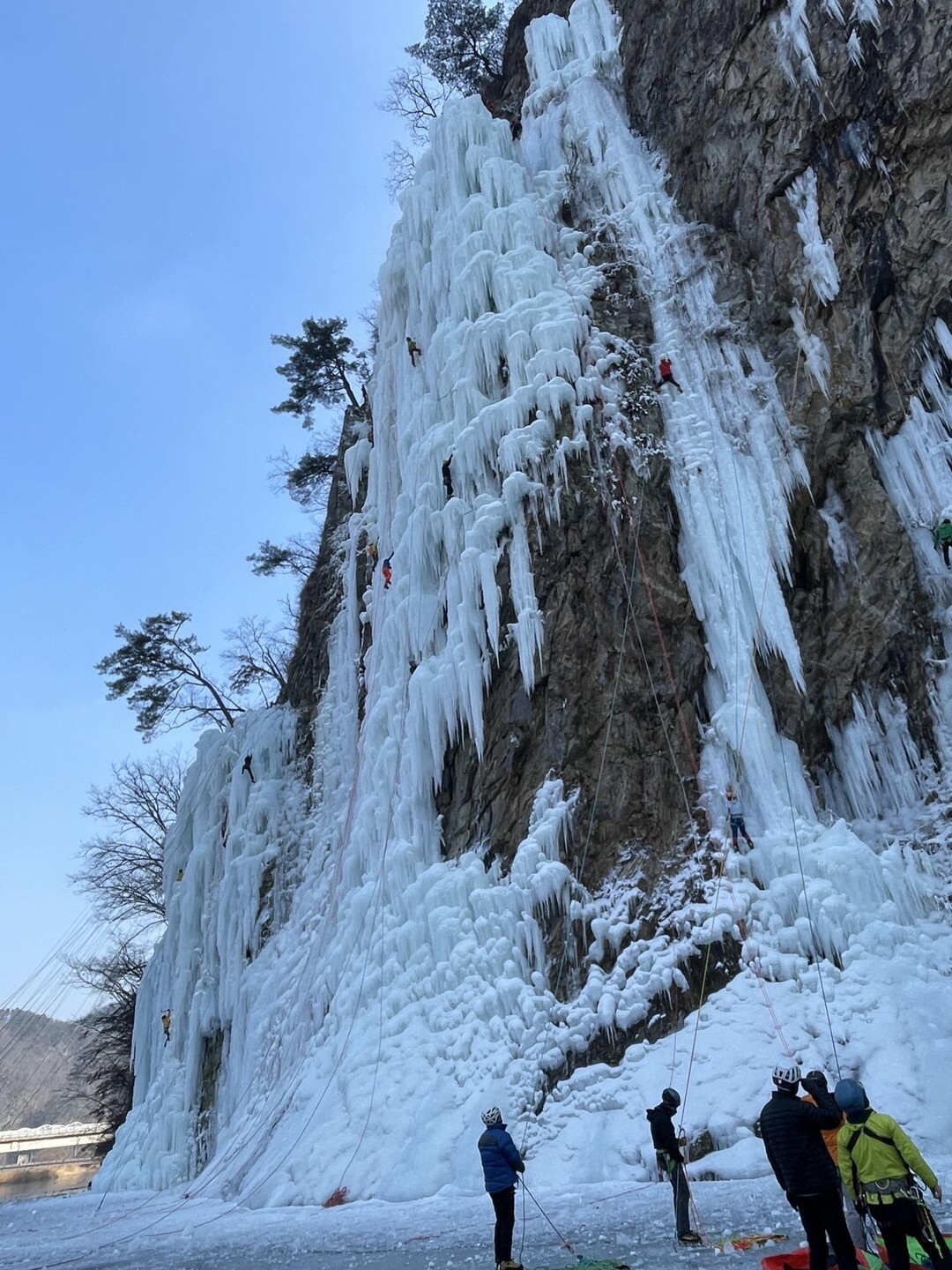 韓国pande ice parkでアイスクライミング / rikkoさんのウォーキングの活動データ | YAMAP / ヤマップ