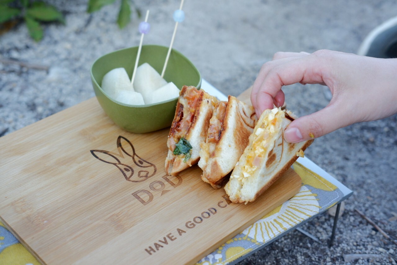 Have a good day！🐰ソファー岩の前でお山モーニング🍴 / sanaさんの牛田山・尾長山・二葉山の活動日記 | YAMAP / ヤマップ