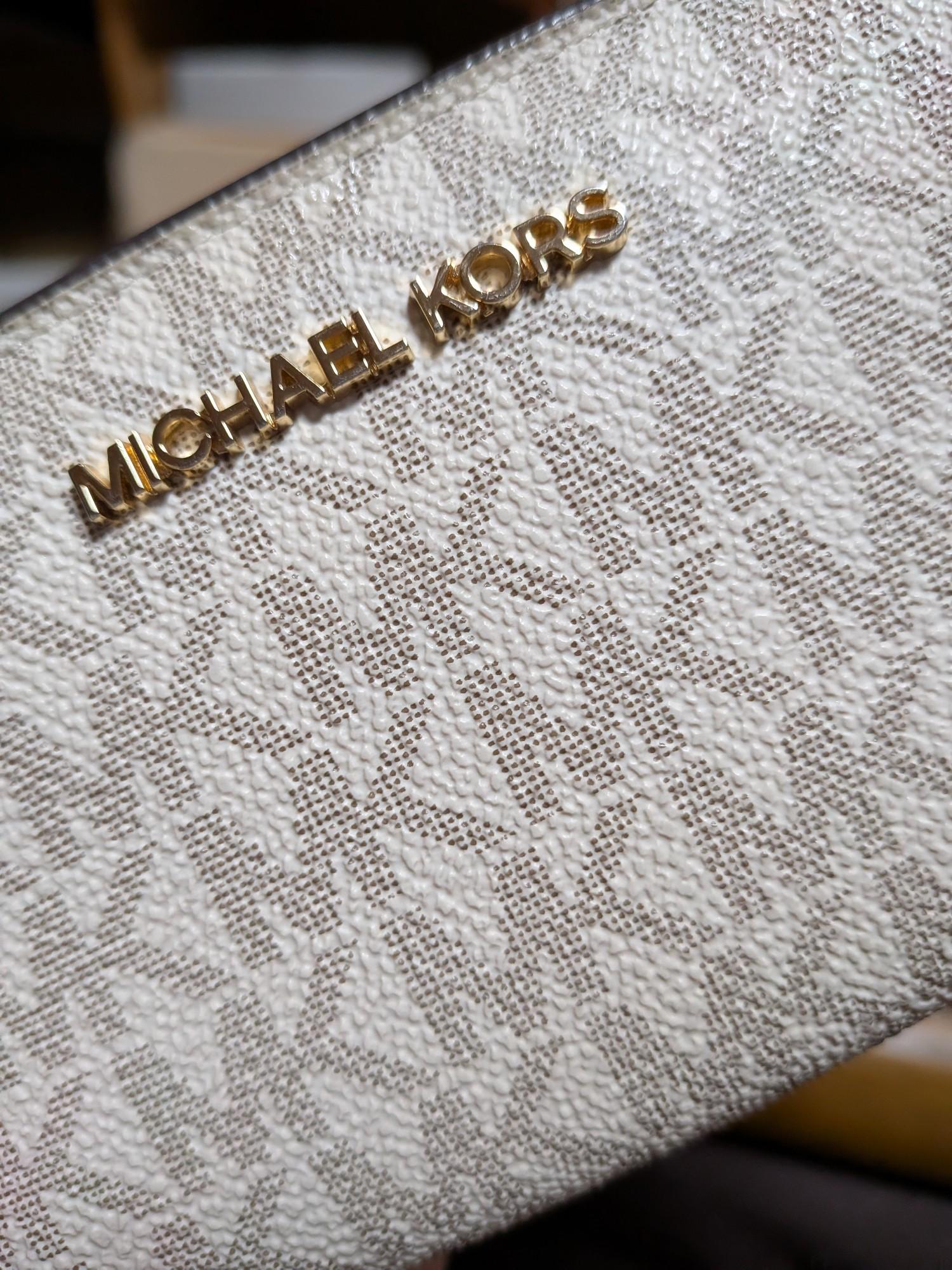 長女の財布👛 MK…?MKっ?😳 今... / HIROMIさんのモーメント | YAMAP / ヤマップ