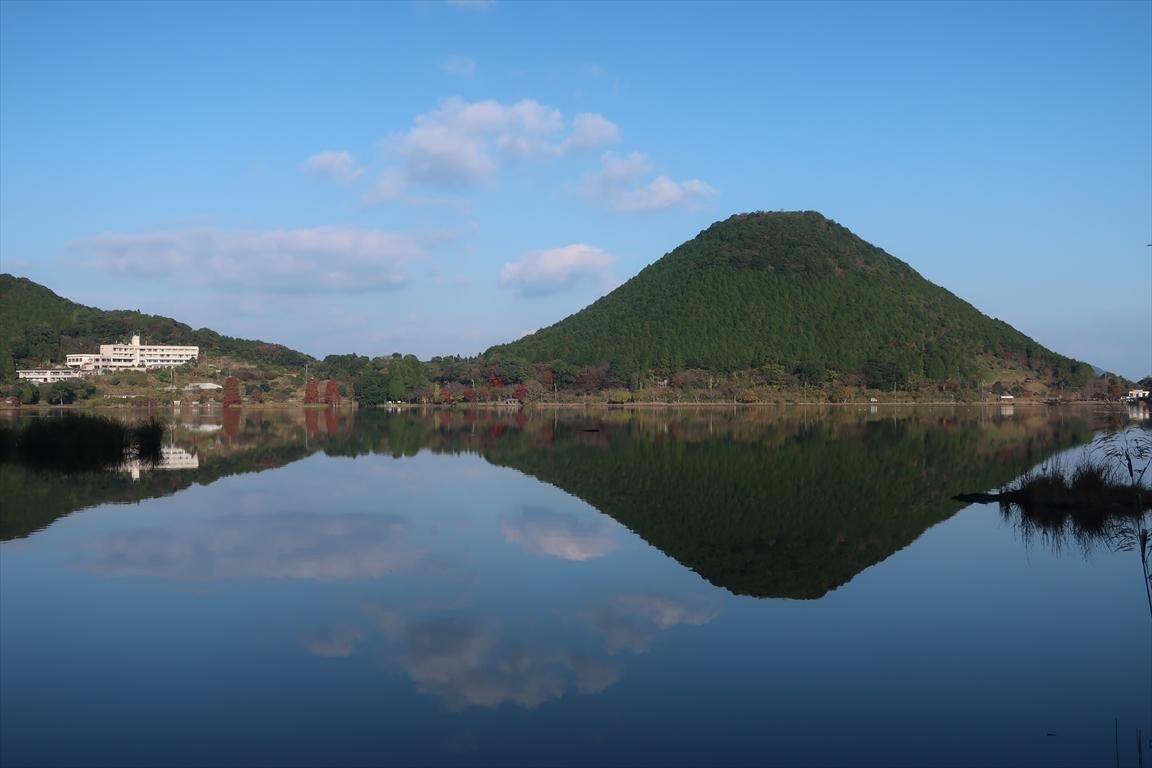藺牟田池外輪山 紅葉とお花巡りクルリン、クルリン、クルリンリン🌀 / rikoさんの藺牟田池・飯盛山・片城山の活動データ | YAMAP / ヤマップ