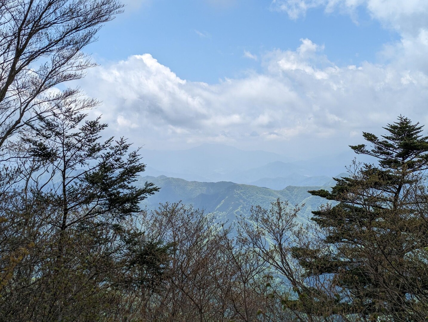 三頭山と日帰り温泉 / NKBTKさんの三頭山・槇寄山・土俵岳の活動データ | YAMAP / ヤマップ