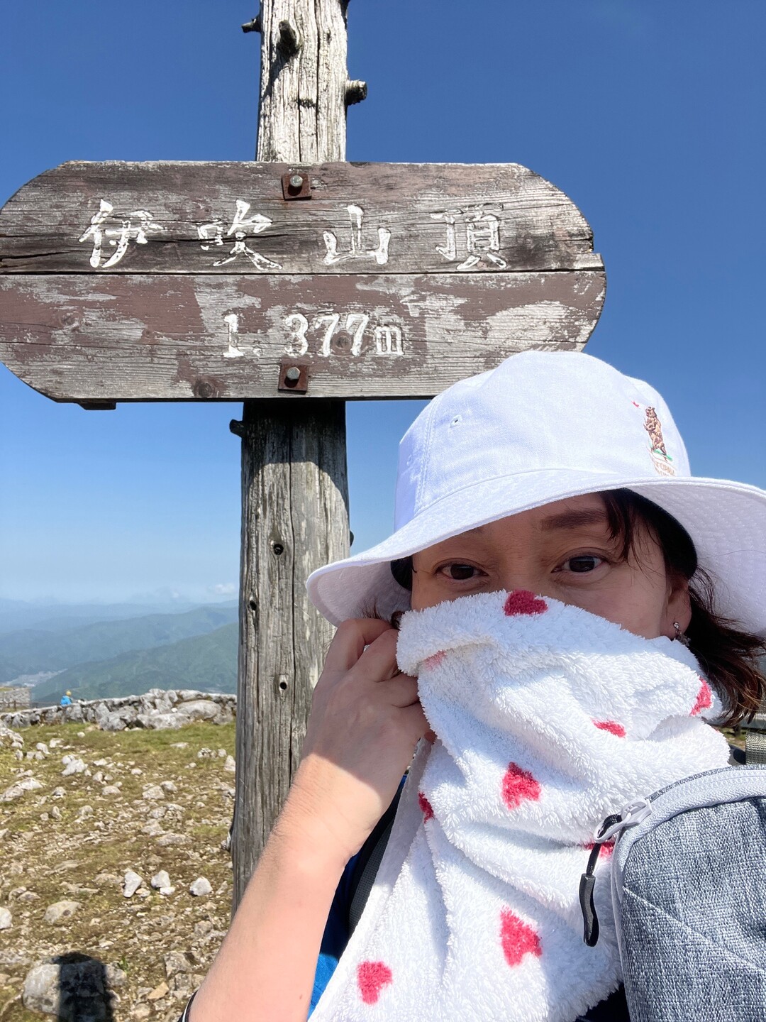 人生初の百名山‼️伊吹山へ / karin.fさんの伊吹山・伊吹高原・御座峰の活動データ | YAMAP / ヤマップ