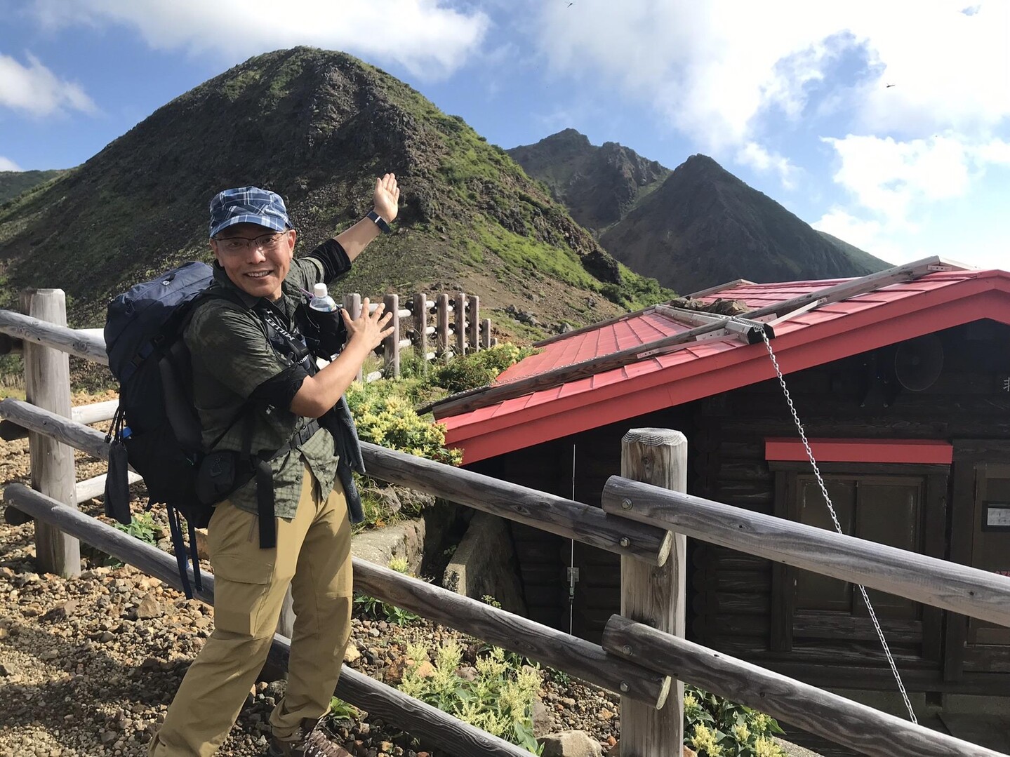 剣が峰・朝日岳・1900m峰・三本槍岳・茶臼岳(那須岳) / Rikuさんの茶臼岳（那須岳）・三本槍岳・赤面山の活動日記 | YAMAP / ヤマップ