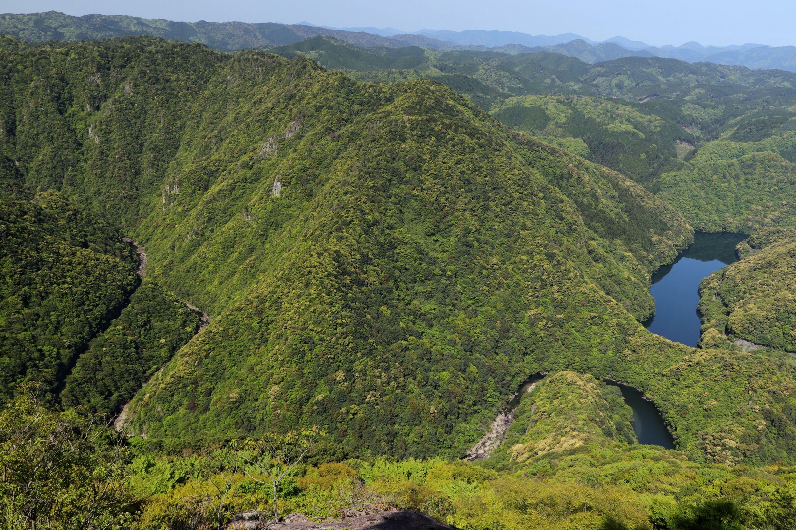 塔の岩 - 絶壁の展望、わしゃ仙人ぢゃ / R1さんの江舟岳・塔の岩の活動データ | YAMAP / ヤマップ