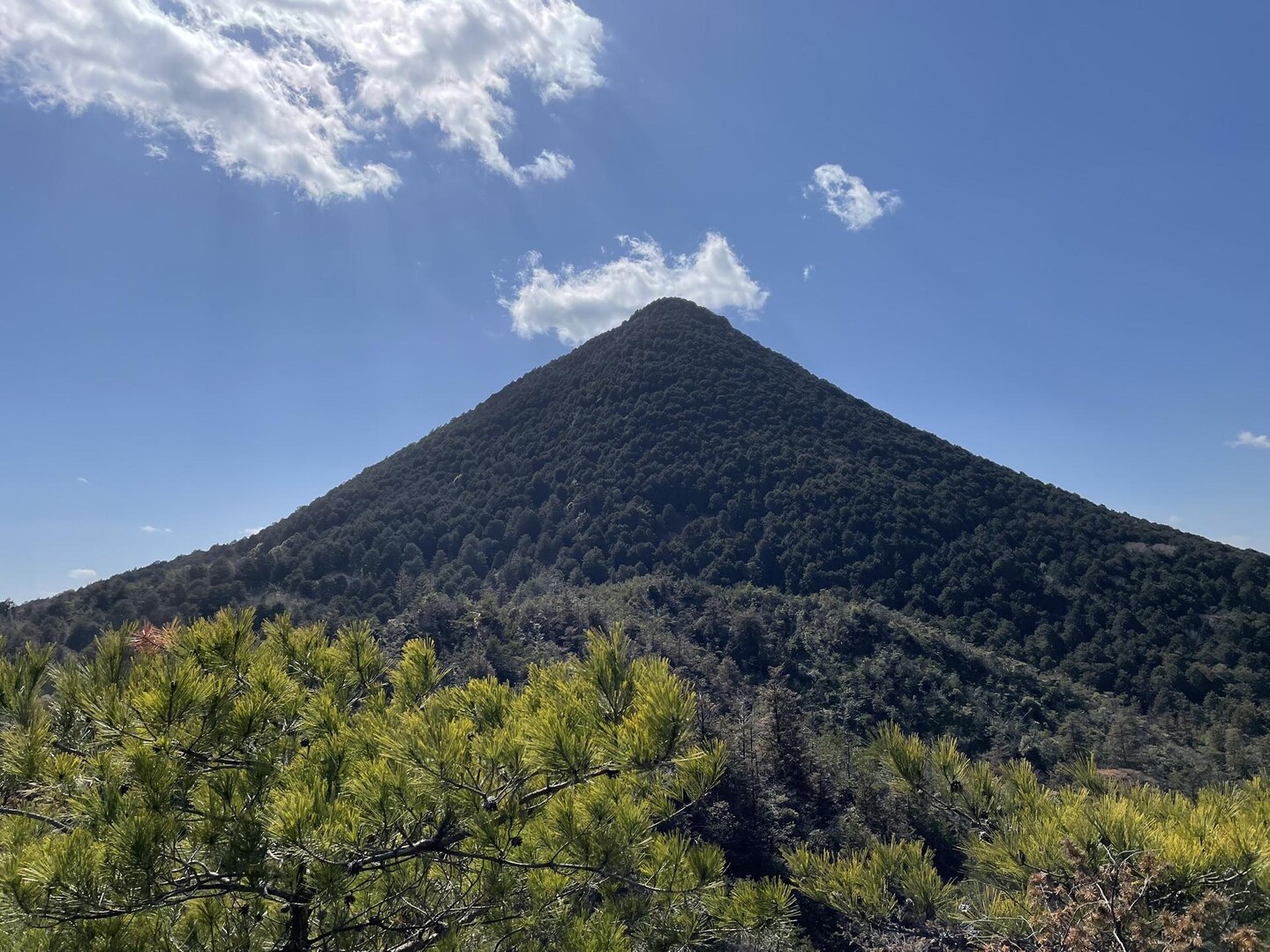 三上山（近江富士） / kikiさんの三上山・鏡山の活動データ | YAMAP / ヤマップ