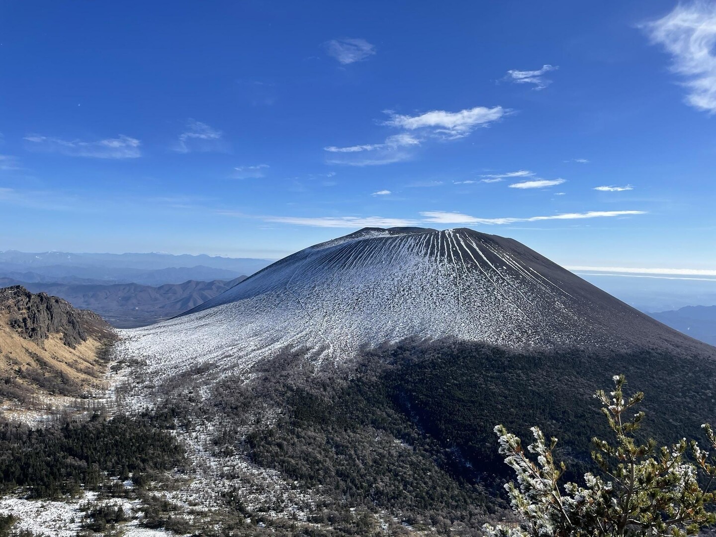 車坂山・槍ヶ鞘・トーミの頭・黒斑山・蛇骨岳・仙人岳・鋸岳 / Kam Shunさんの浅間山・黒斑山・篭ノ登山の活動データ | YAMAP / ヤマップ