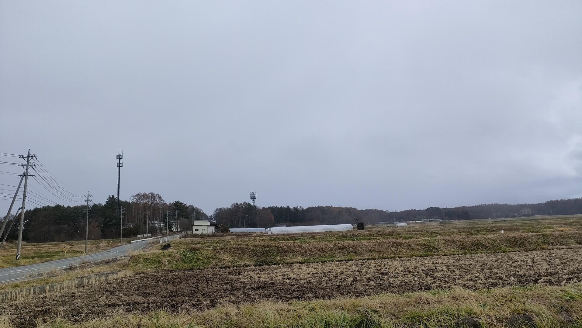 八ヶ岳は見えないぐらい雪雲の中 山麓は3... / OFFICE 岳さんのモーメント | YAMAP / ヤマップ
