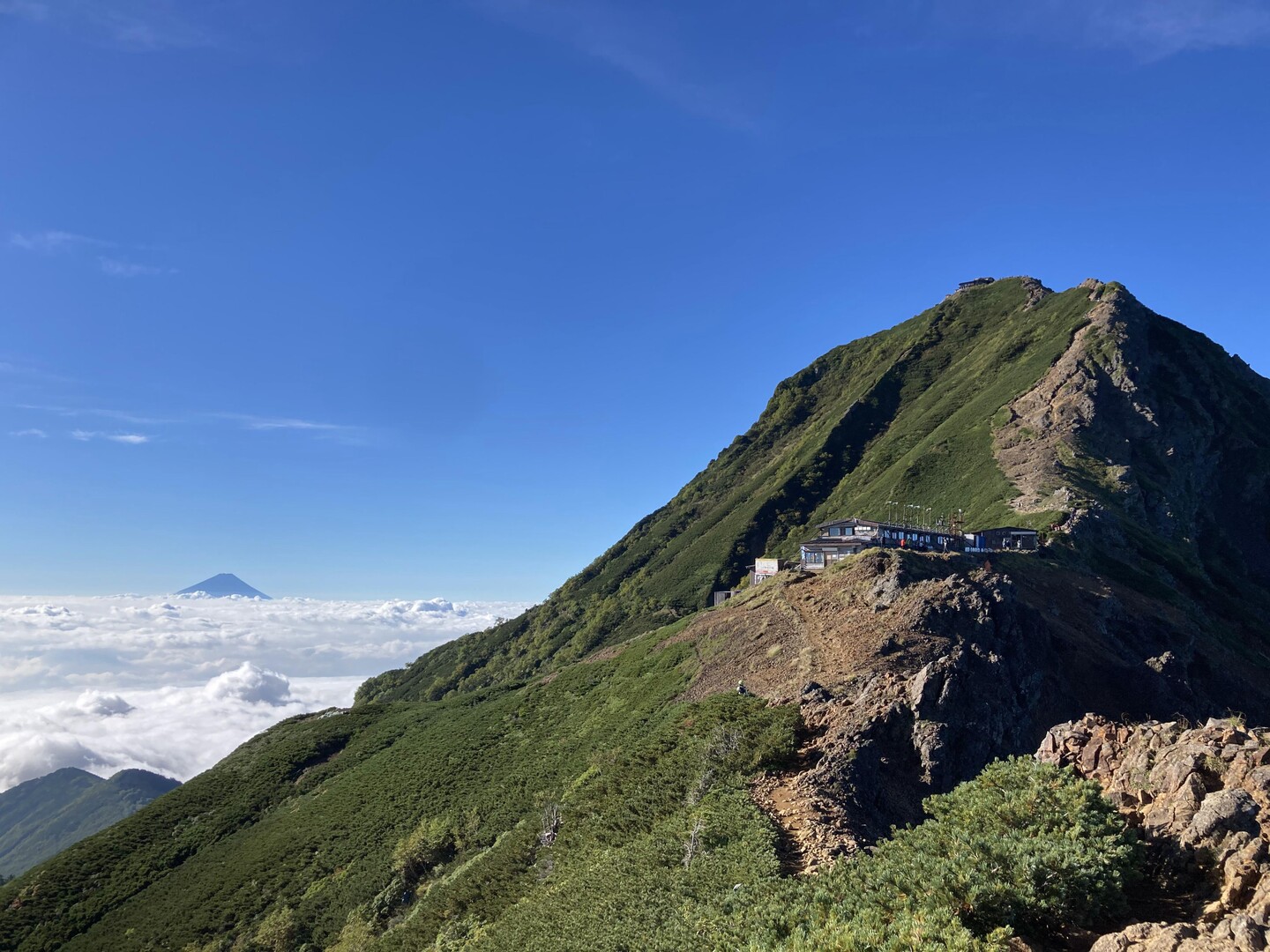 日帰り八ヶ岳～！ 赤岳(2,899m)～中岳(2,700m)～阿弥陀岳(2,805m) / ケトハイカー輪太郎さんの八ヶ岳（赤岳・硫黄岳・天狗岳）の活動データ | YAMAP / ヤマップ