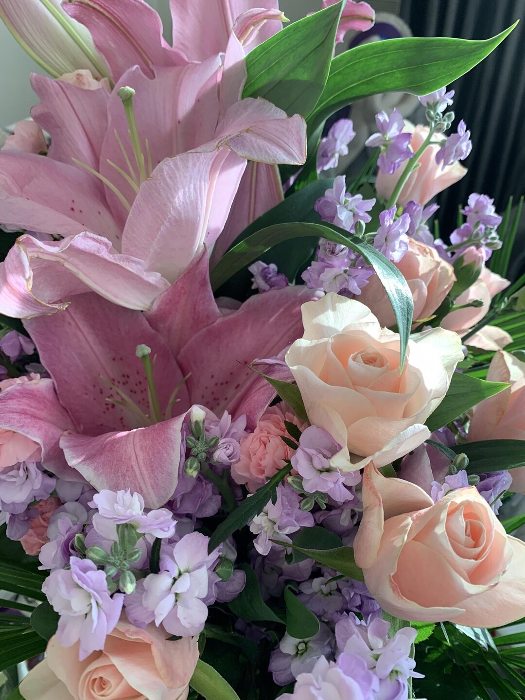 頂いた花💐を眺めながら頂いたお菓子での... / drankmonkeyさんのモーメント | YAMAP / ヤマップ