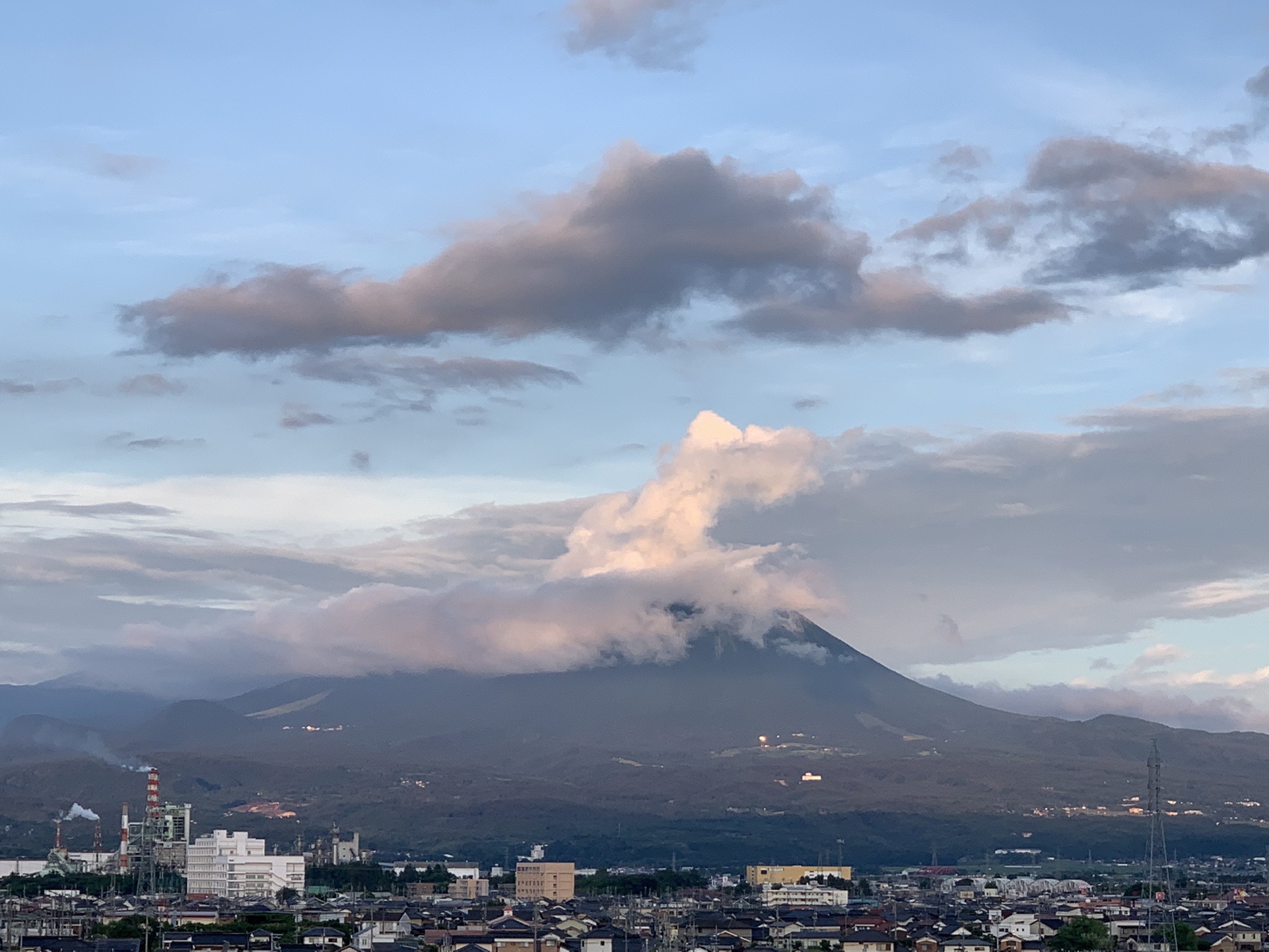 今日は夏至ですね😊 日中ずっと真っ白で... / nekoさんのモーメント | YAMAP / ヤマップ