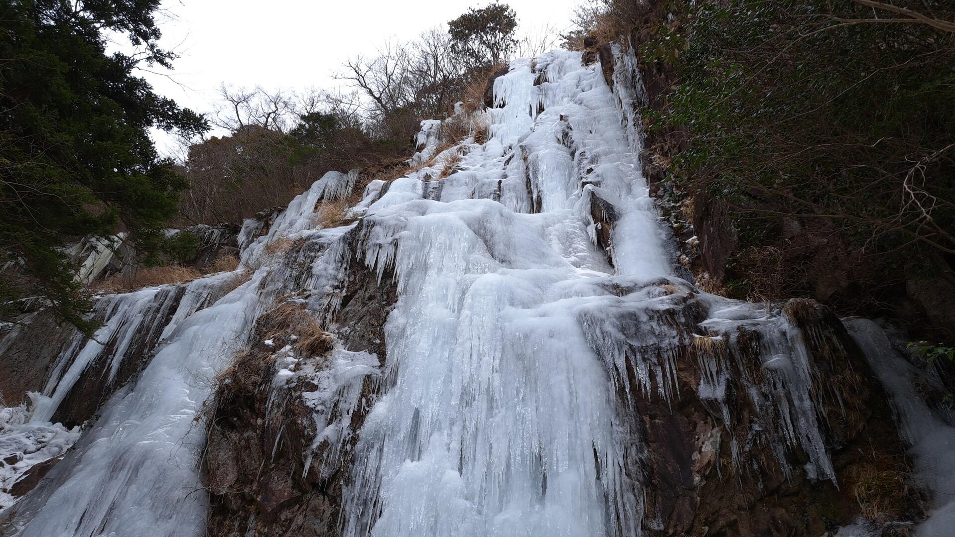 難所ヶ滝の大つらら / katu3さんの宝満山・三郡山・若杉山の活動データ | YAMAP / ヤマップ