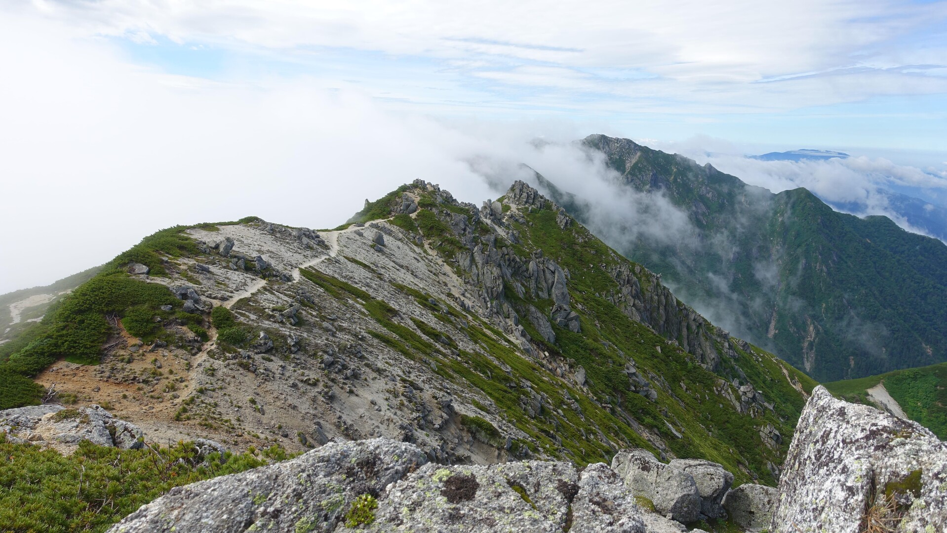 空木岳 赤椰岳 / TJさんの木曽駒ヶ岳・空木岳・越百山の活動データ | YAMAP / ヤマップ