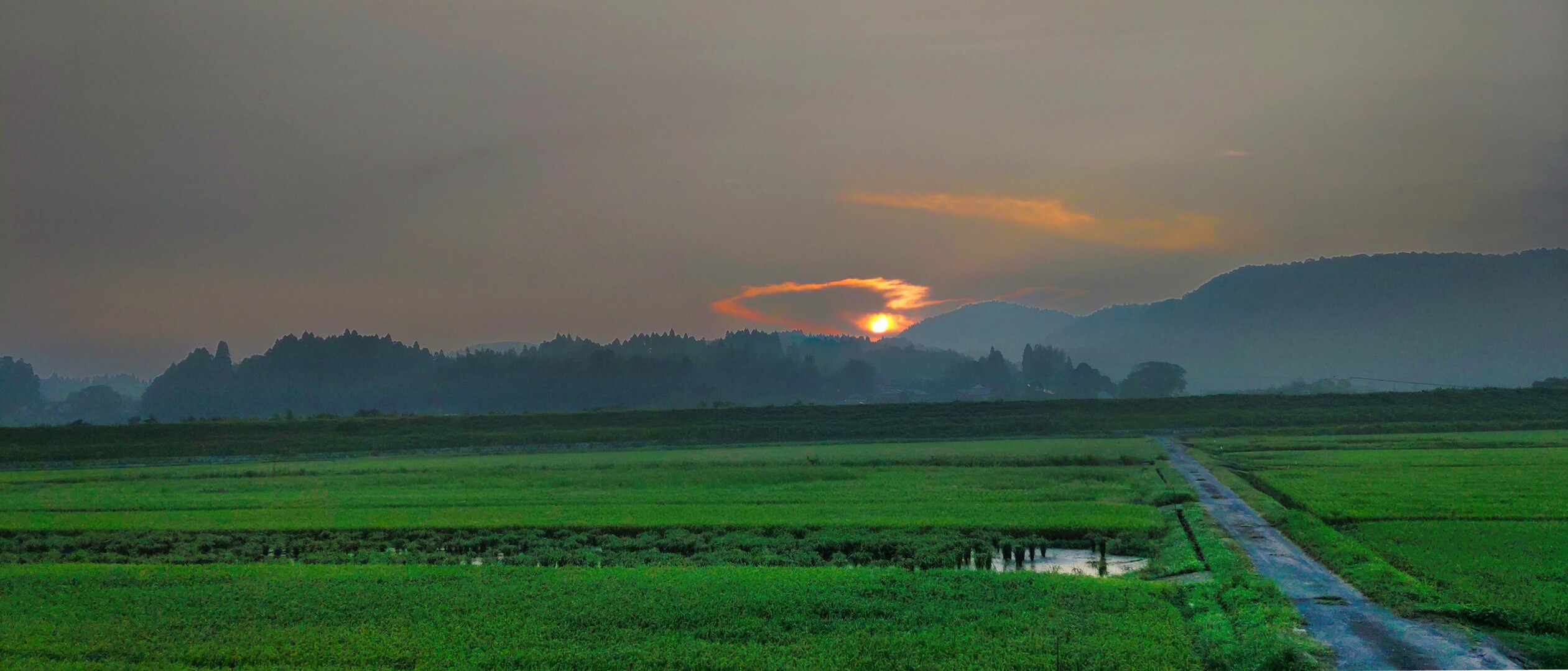 同じ雲でしょう！？ 方向は東 6：20こ... / sin358さんのモーメント | YAMAP / ヤマップ