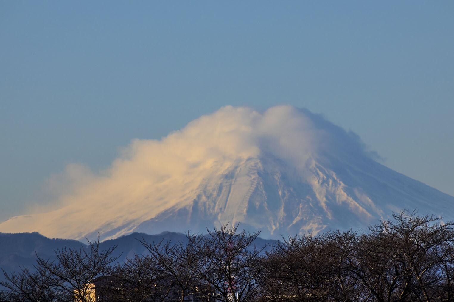 クリスマス寒波の朝、川越から見える富士山... / zukiさんのモーメント | YAMAP / ヤマップ