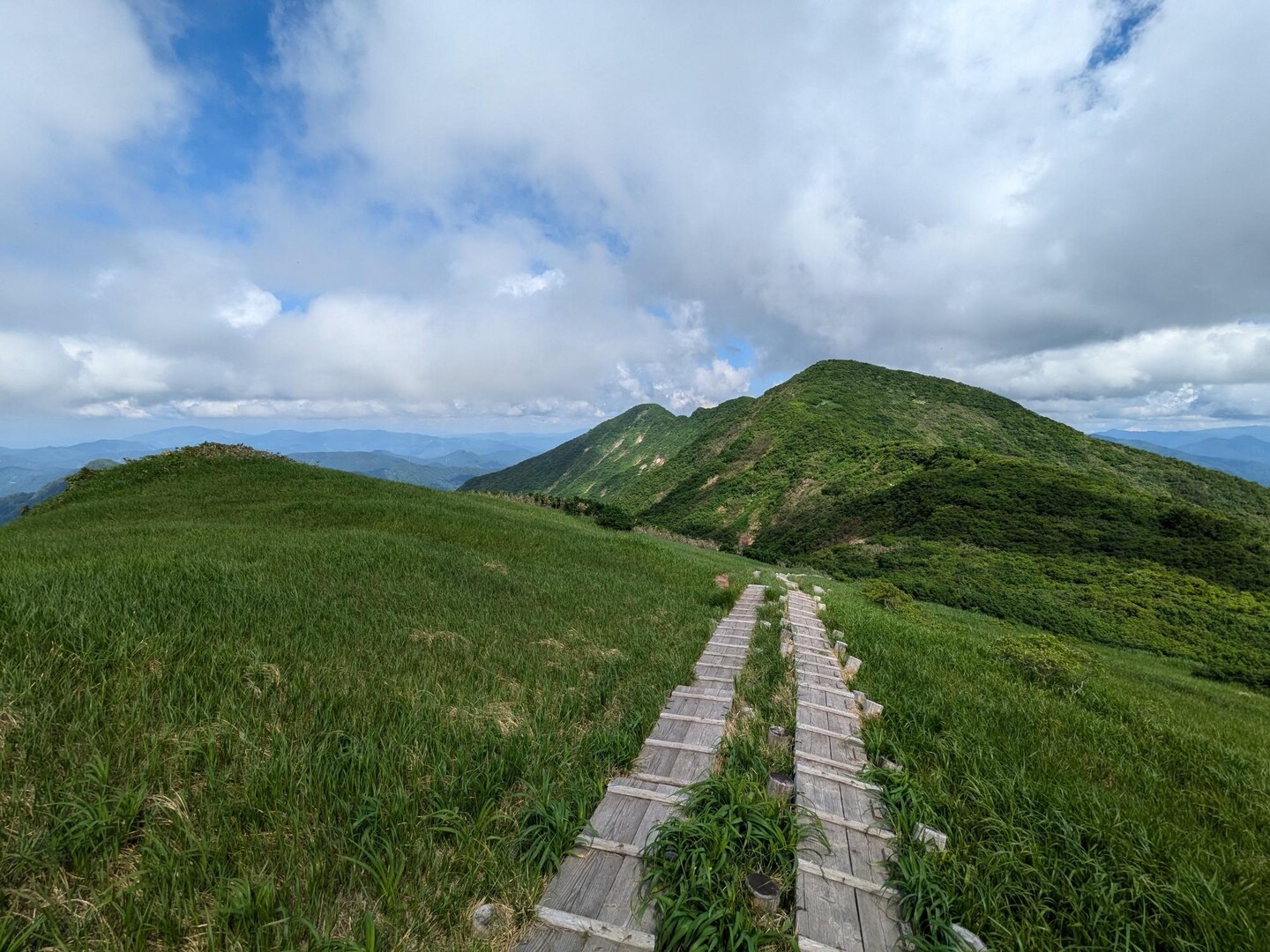 ヒメサユリ見頃〜若干過ぎの守門岳 / noraさんの守門岳・大岳・網張山の活動データ | YAMAP / ヤマップ