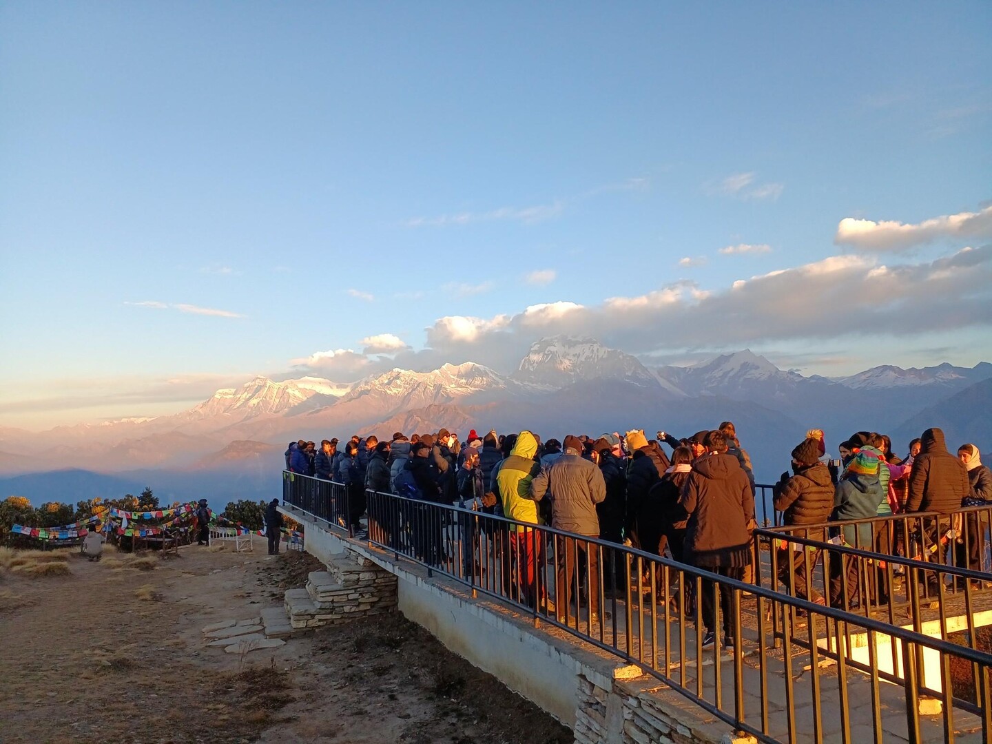 アンナプルナB.C.、プーンヒルトレック-2023-01-10 / チロル15さんのウォーキングの活動データ | YAMAP / ヤマップ