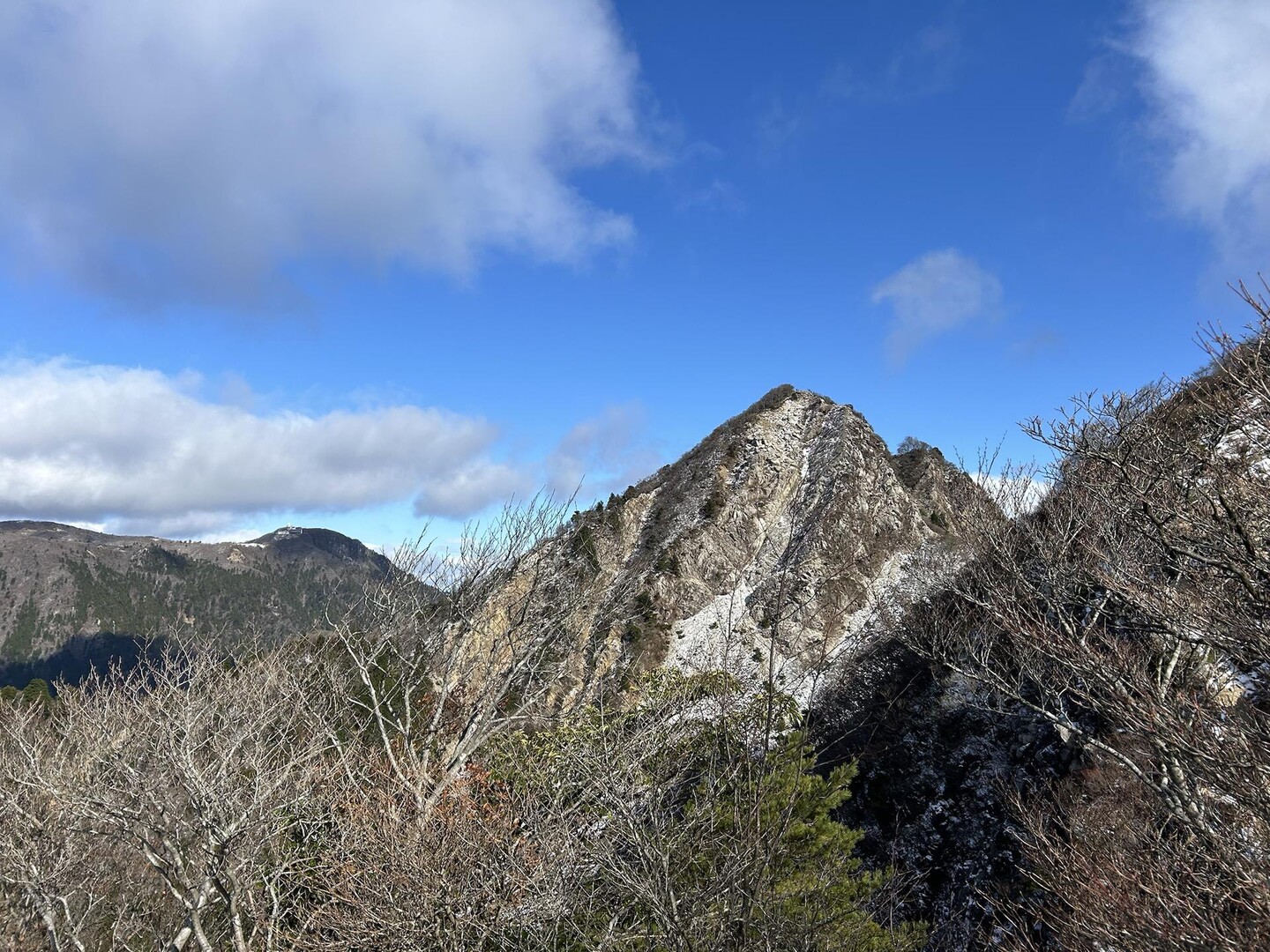 雲母峰Ⅱ峰・雲母峰・雲母西峰・P791・鎌ヶ岳・水沢岳(宮越山) / ともさんの入道ヶ岳・鎌ヶ岳・仙ヶ岳の活動データ | YAMAP / ヤマップ