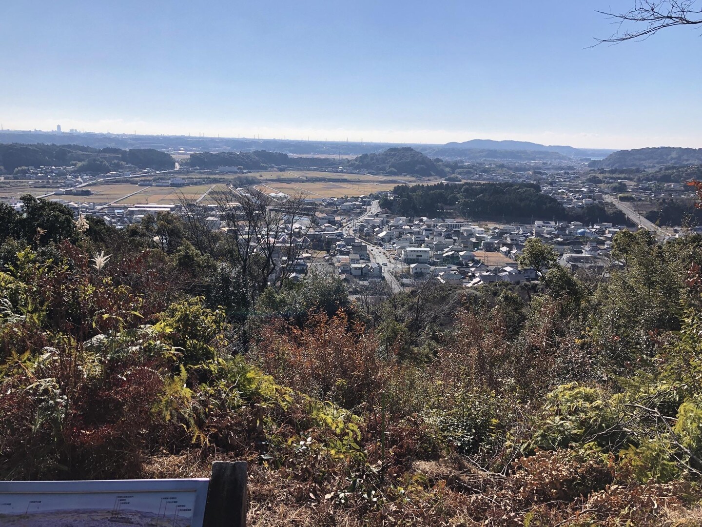 城山(井伊谷城)ハイク / zaucatsさんの三岳山の活動データ | YAMAP / ヤマップ