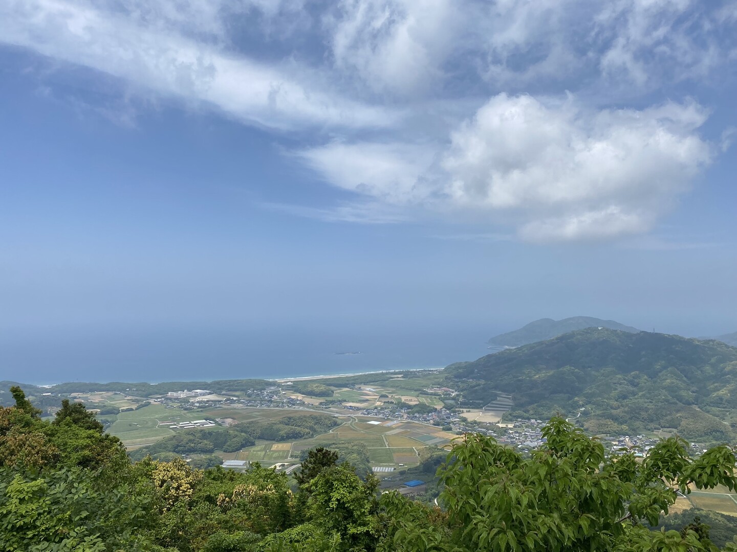 糸島富士🗻“可也山” / 𝑺𝒕𝒂𝒓⭐️𝑪𝒓𝒐𝒔𝒔さんの可也山・火山の活動データ | YAMAP / ヤマップ