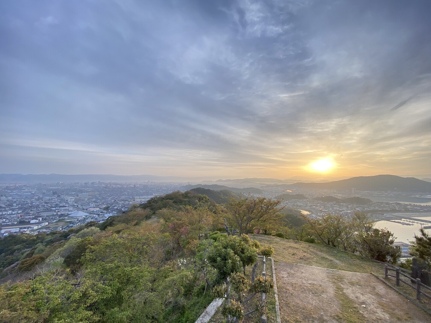 おはよう☀️新緑😍🙏ホーホケキョみっ... / かよママさんのモーメント | YAMAP / ヤマップ