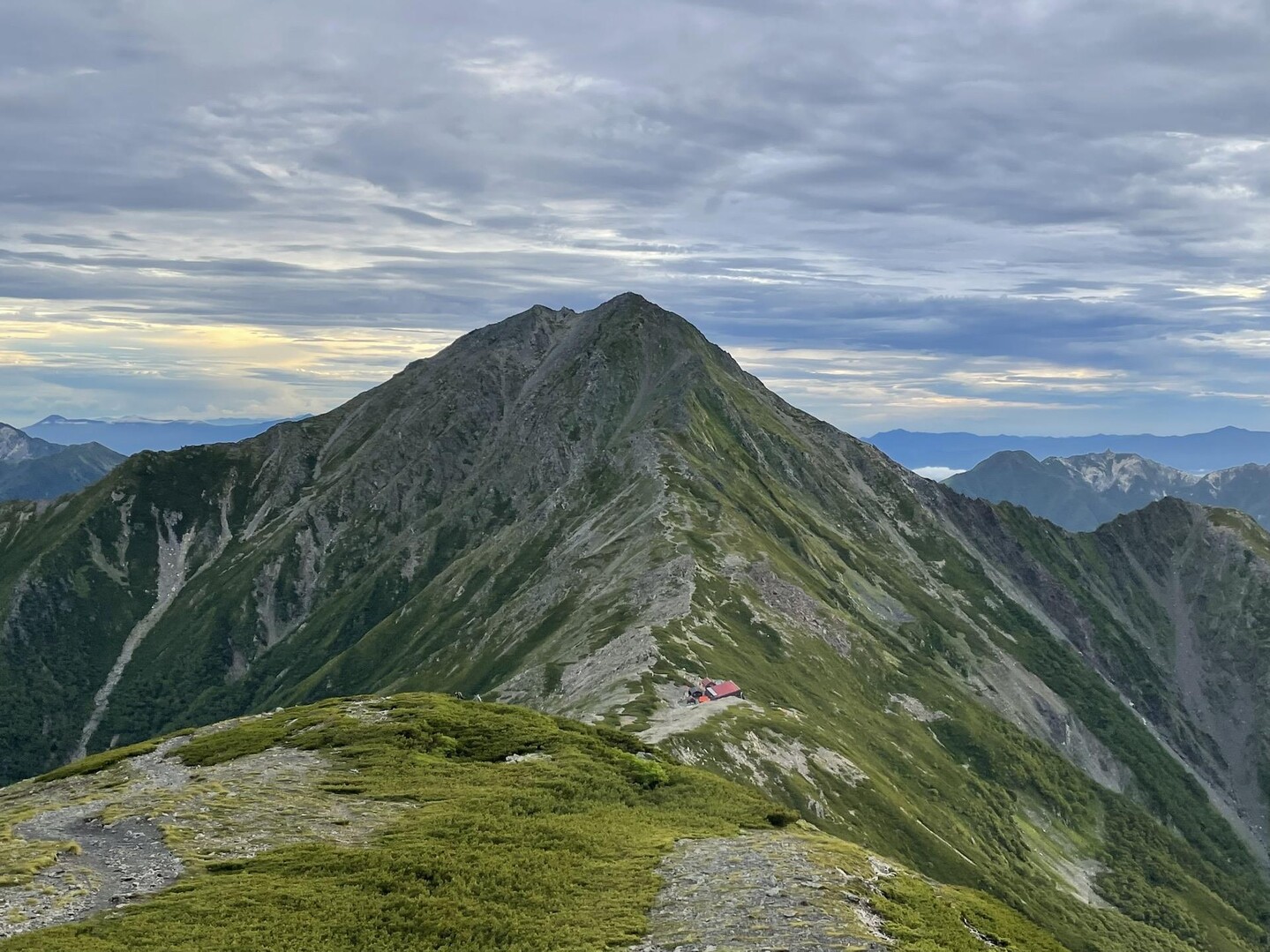 北岳・中白根山 この山はキツイ / Mitchさんの北岳・間ノ岳・農鳥岳の活動データ | YAMAP / ヤマップ